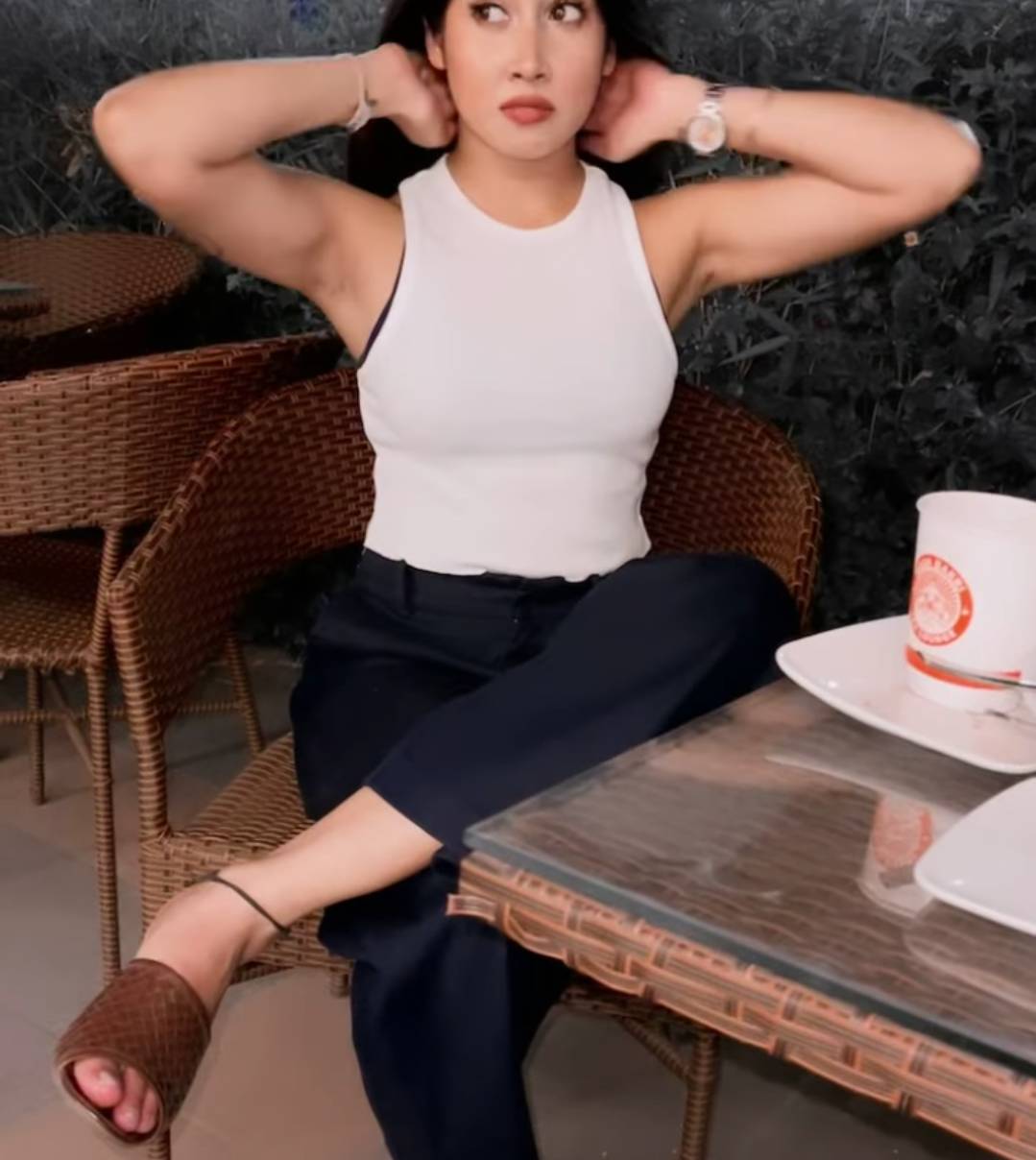 Sofia Ansari | Scrolller