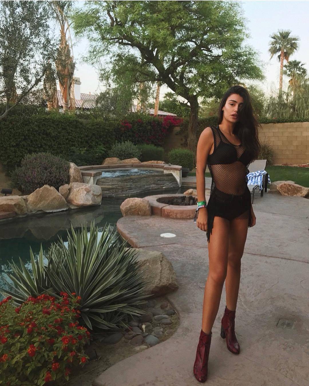 Sofia Harmanda | Scrolller