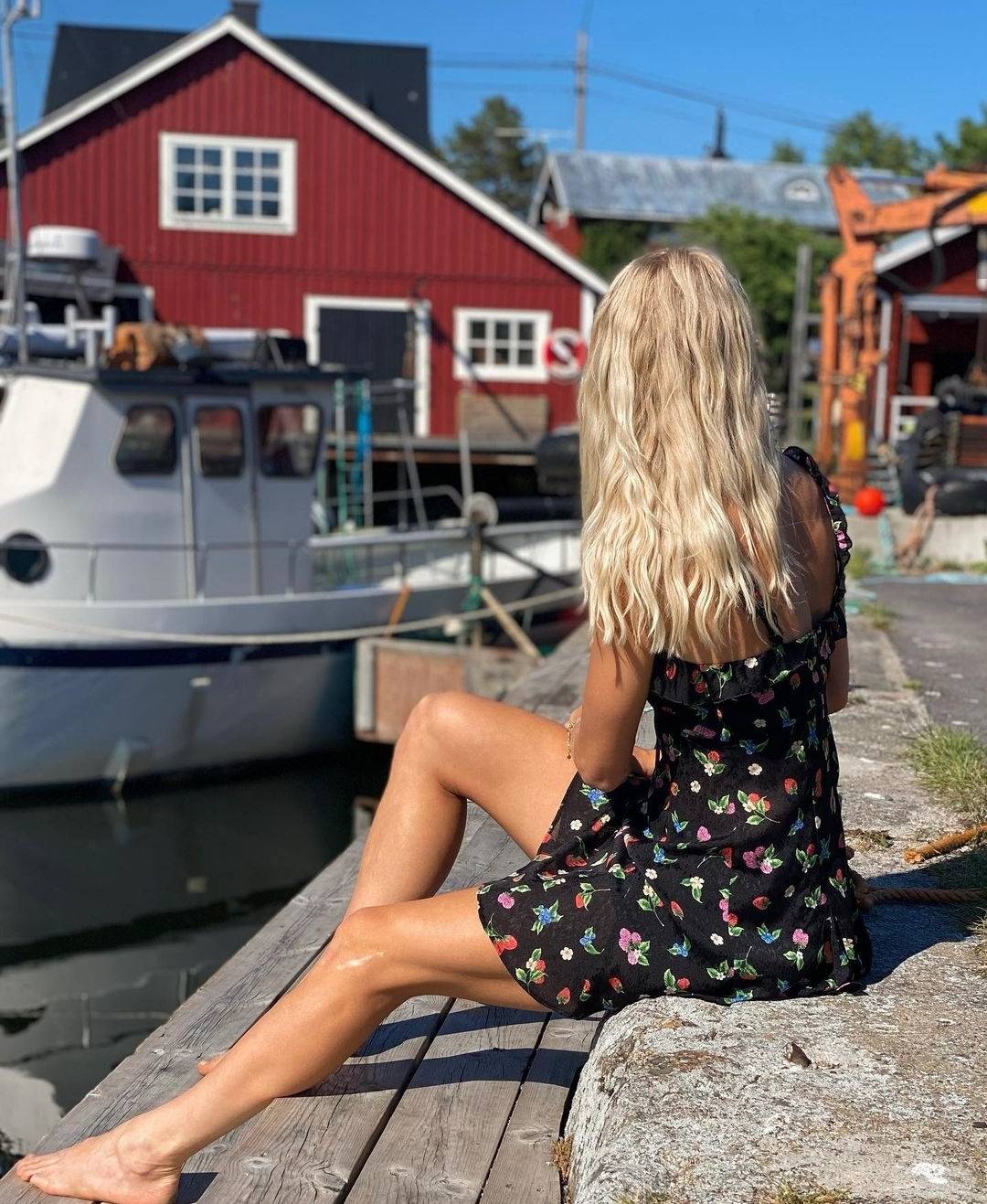 Sofia Jakobsson | Scrolller