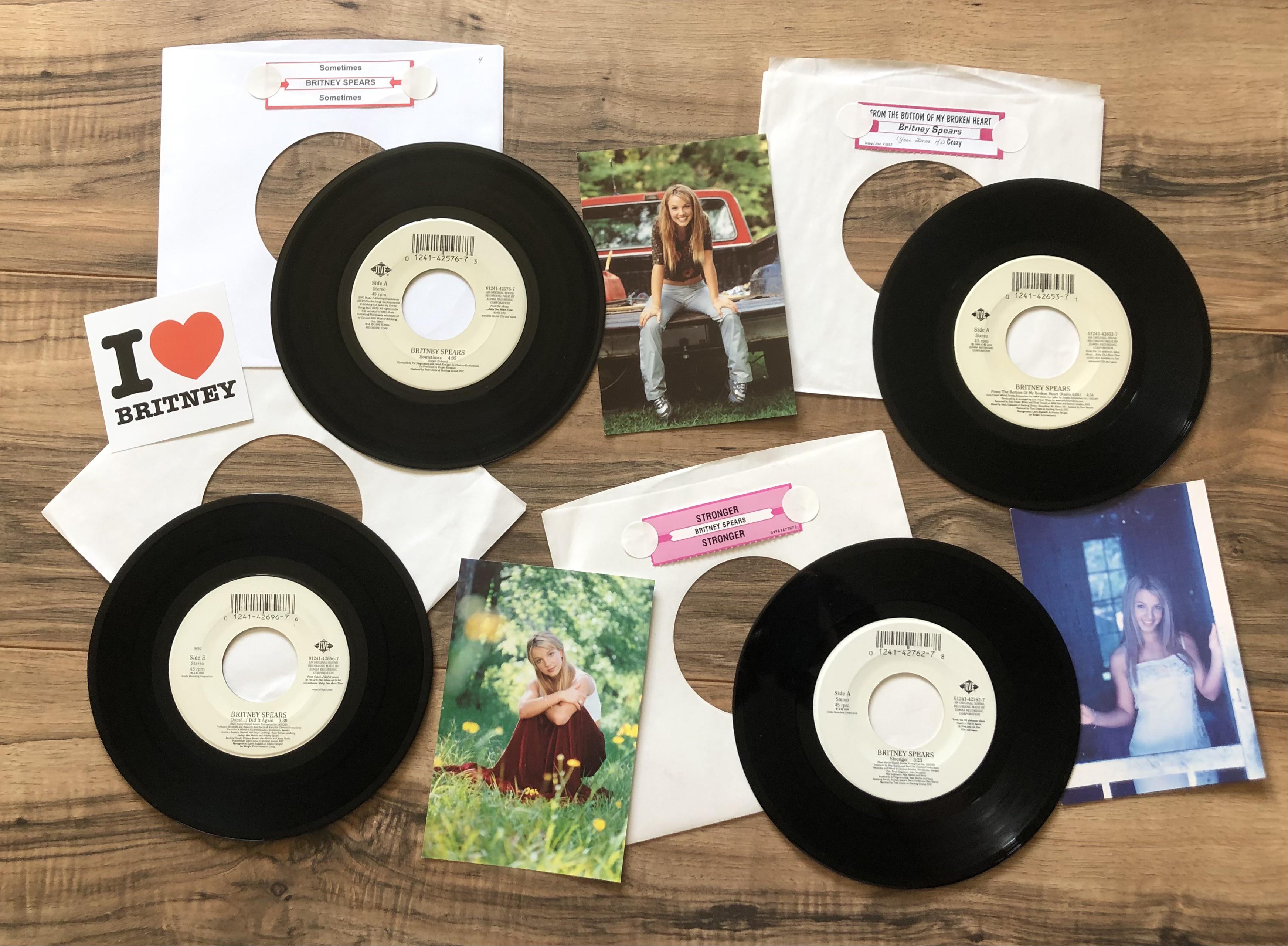 Some old 7” jukebox 45s of Britney Spears | Scrolller