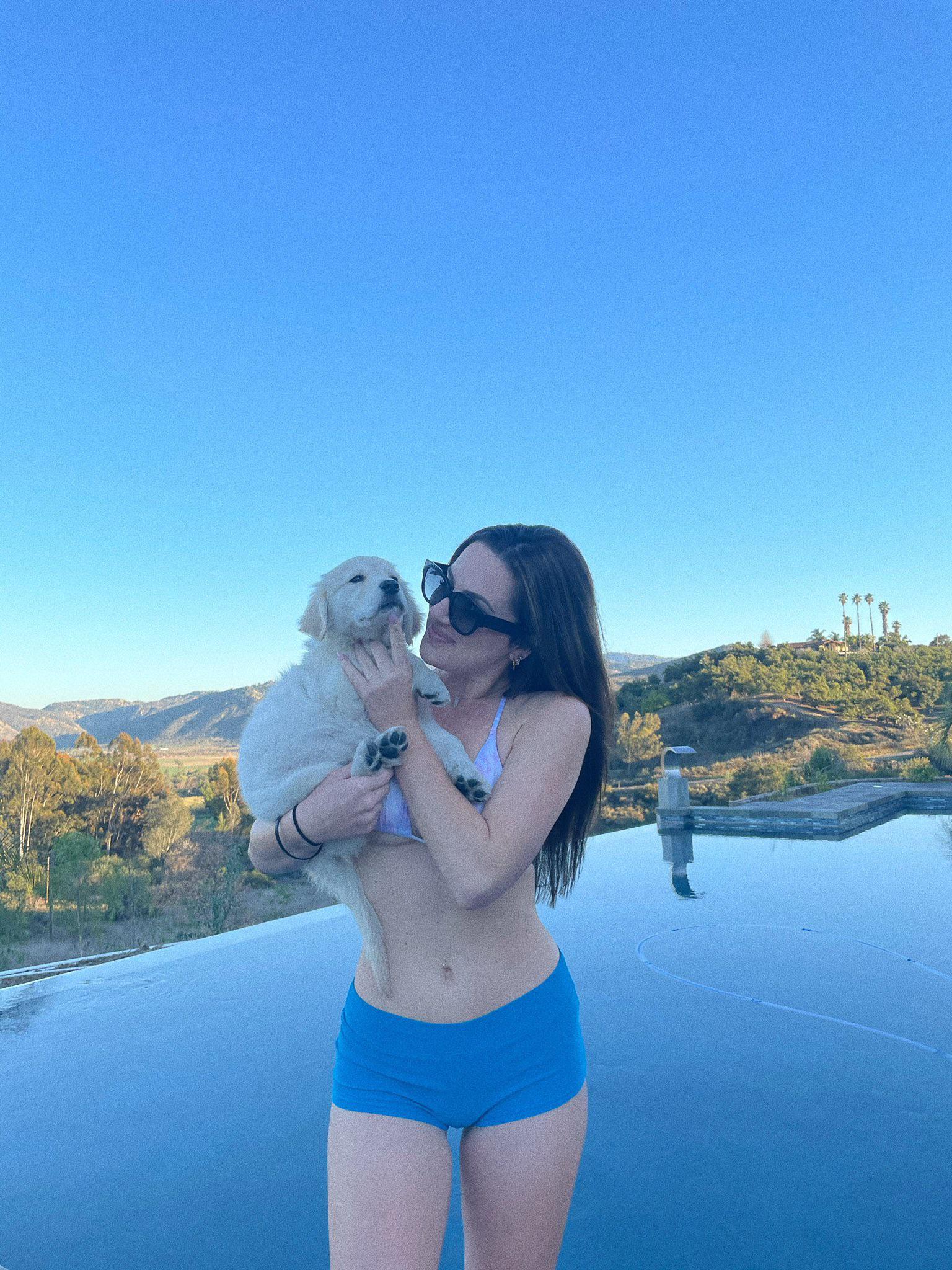 some underboob and cameltoe | Scrolller