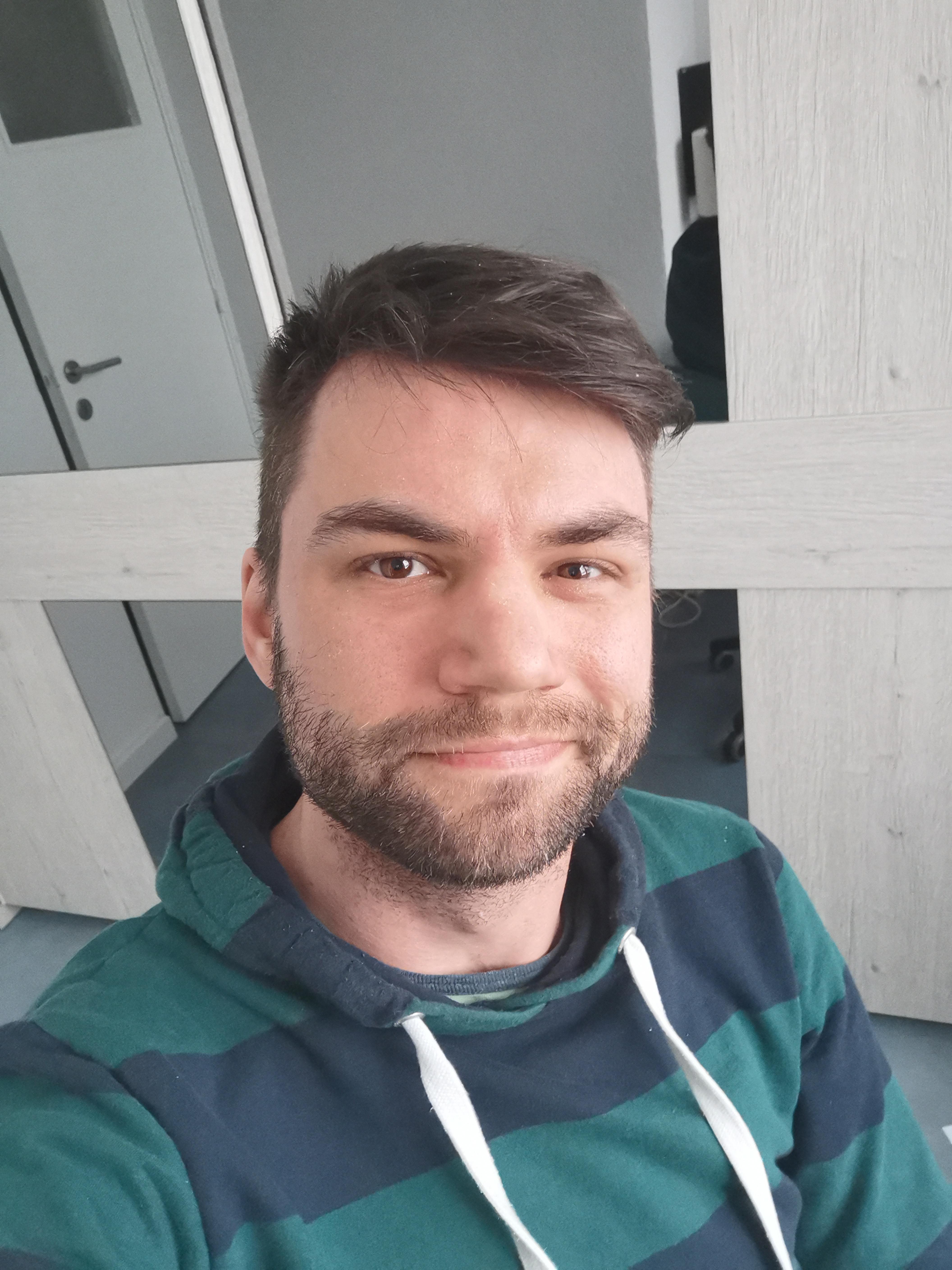 Someone Once Said I Have Mediocre Face ёяшв Scrolller