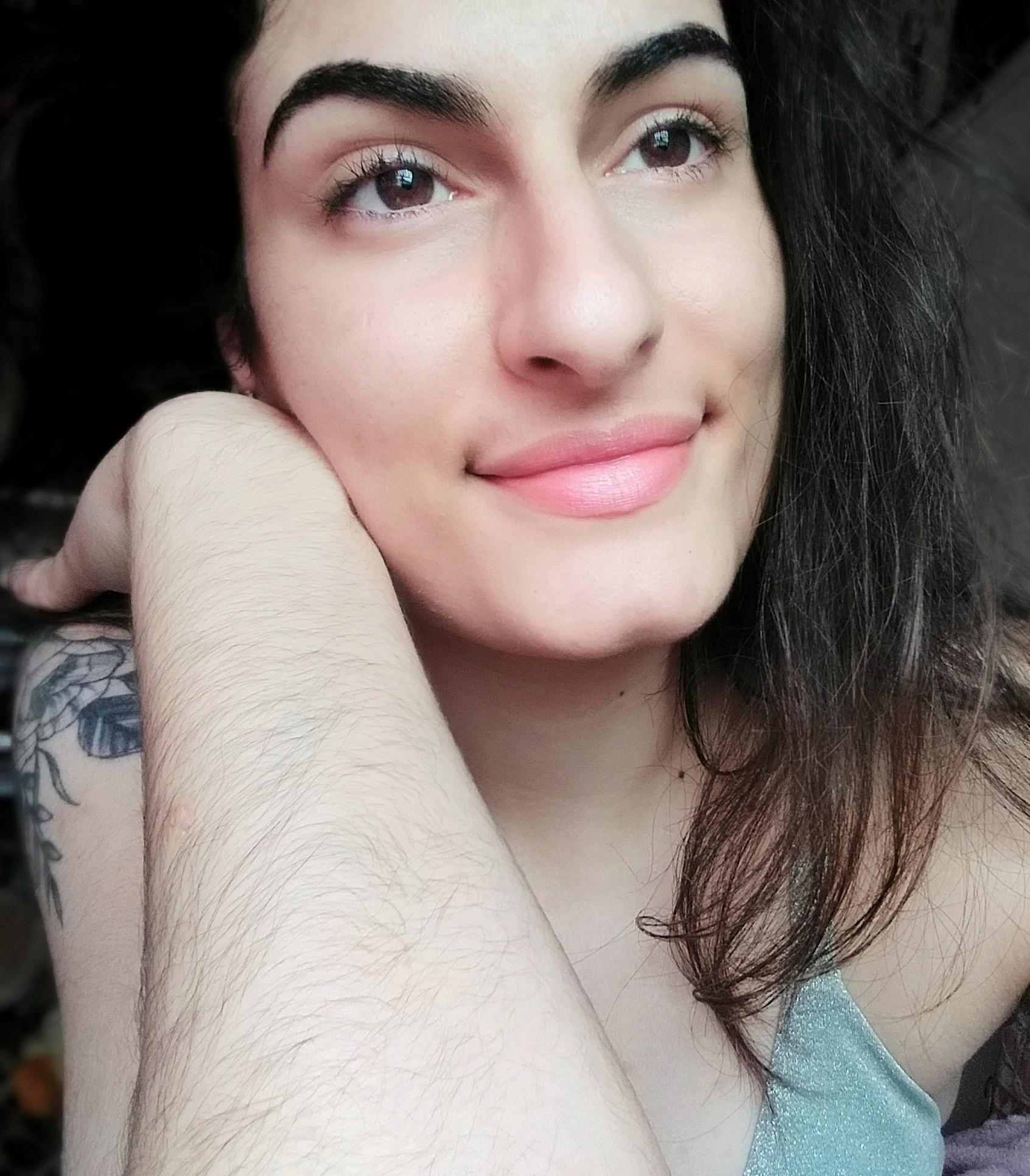 Hairy circus girl🎪 Waiting for you to come watch the show!😝💕 | Scrolller