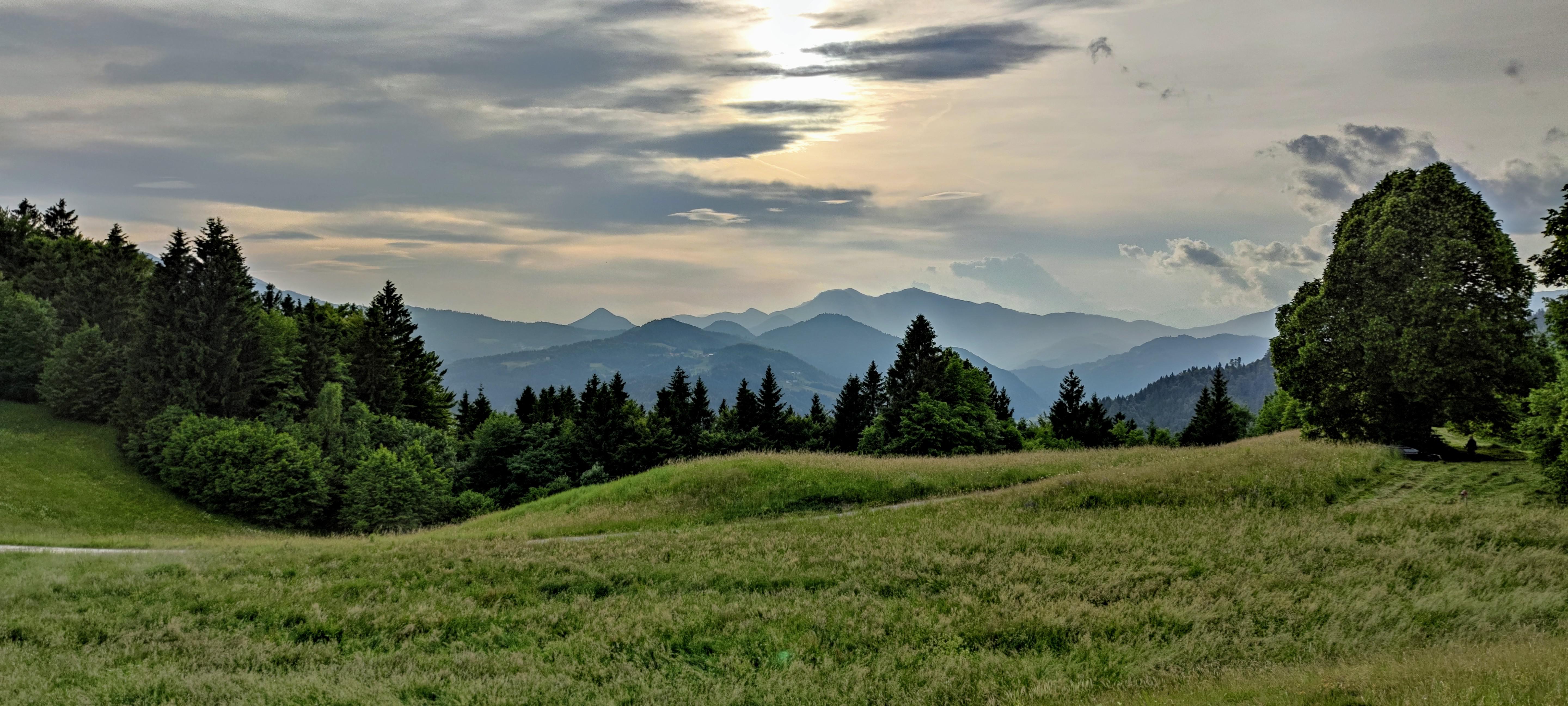 Sončni zahod. Križna gora | Scrolller