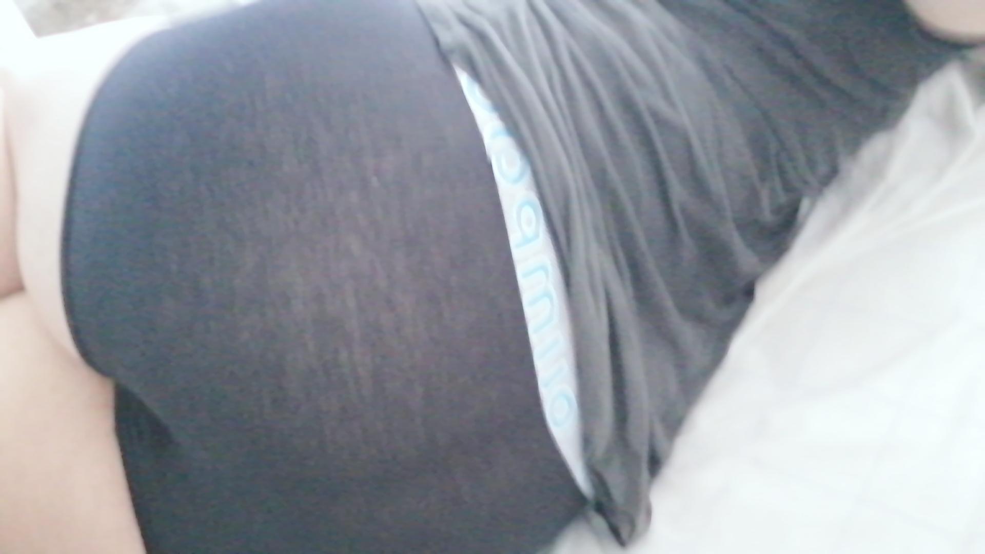 Spank me | Scrolller