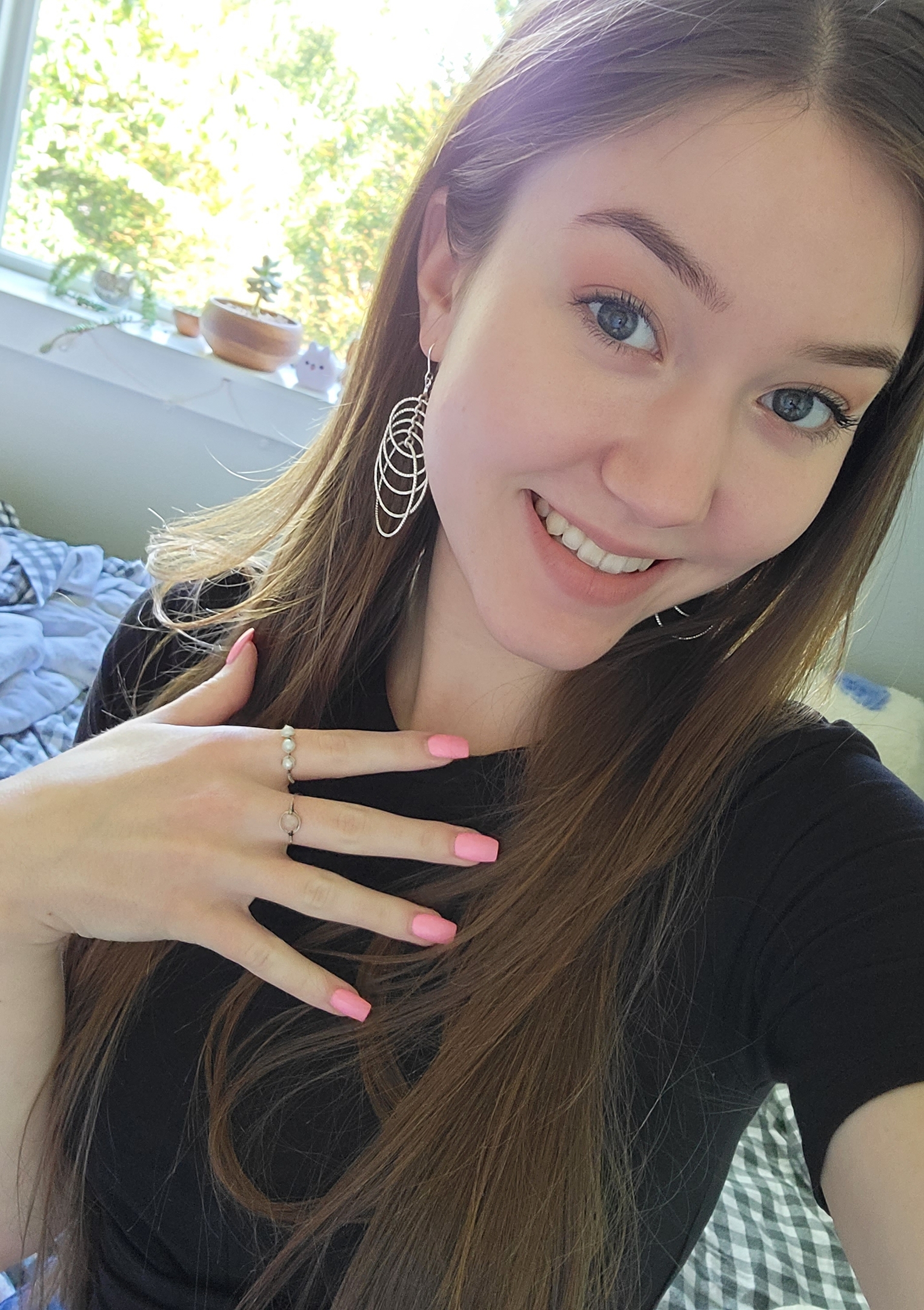 Sparkling | Scrolller