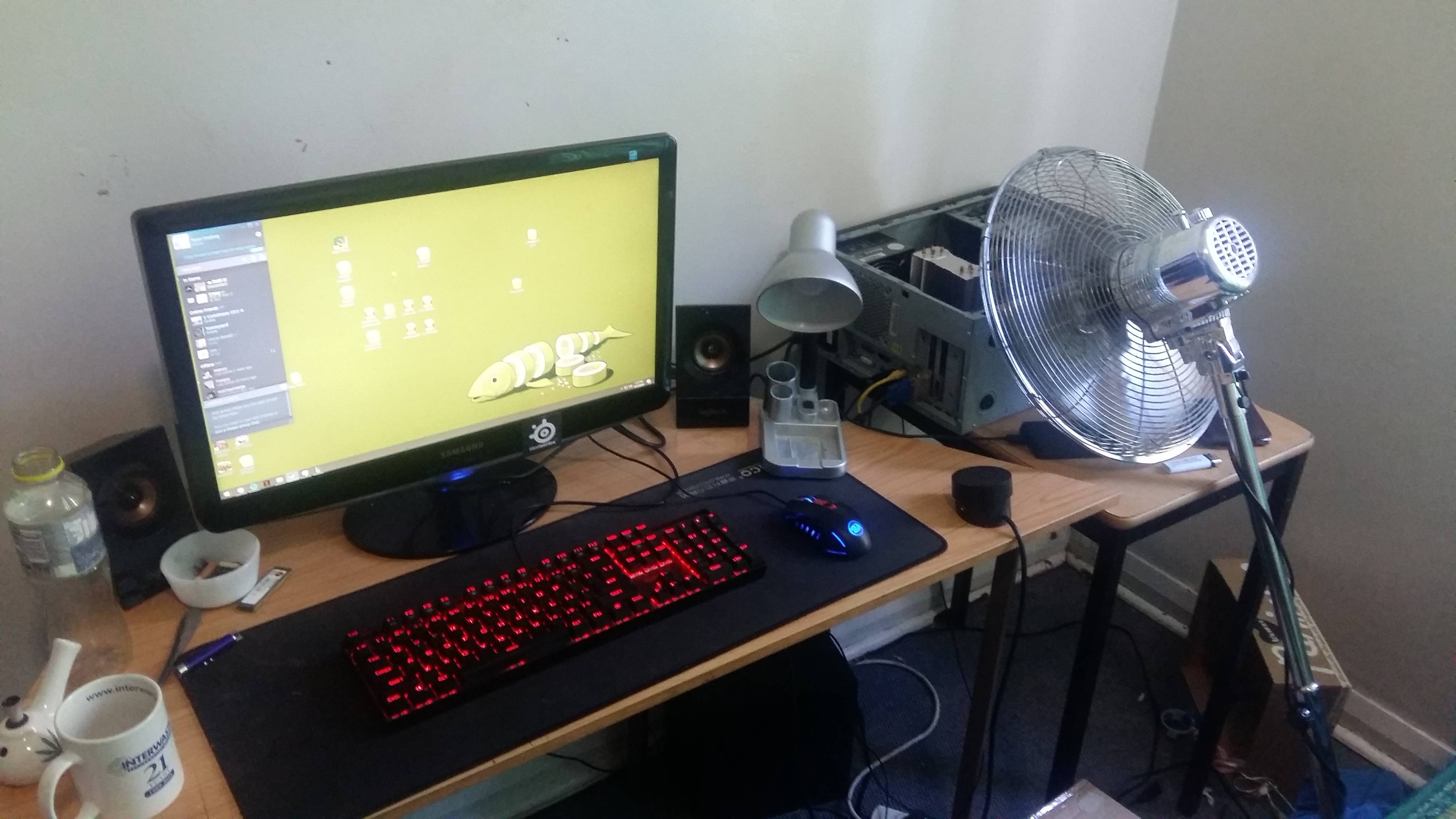 Special homemade air cooling. | Scrolller