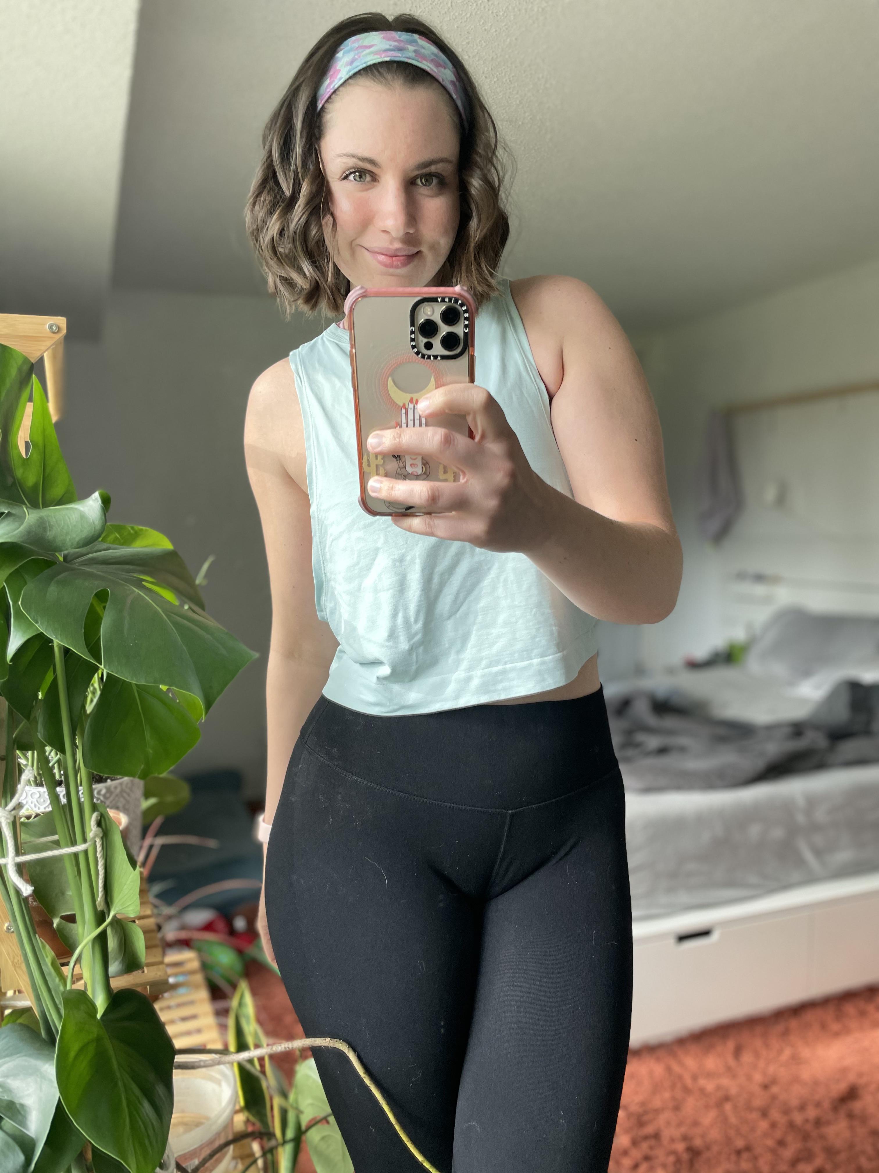 Spring colors make me happy. | Scrolller