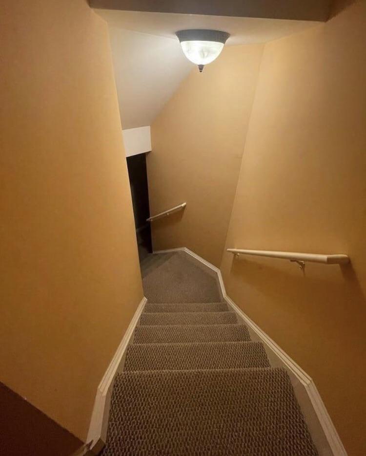 Staircase | Scrolller