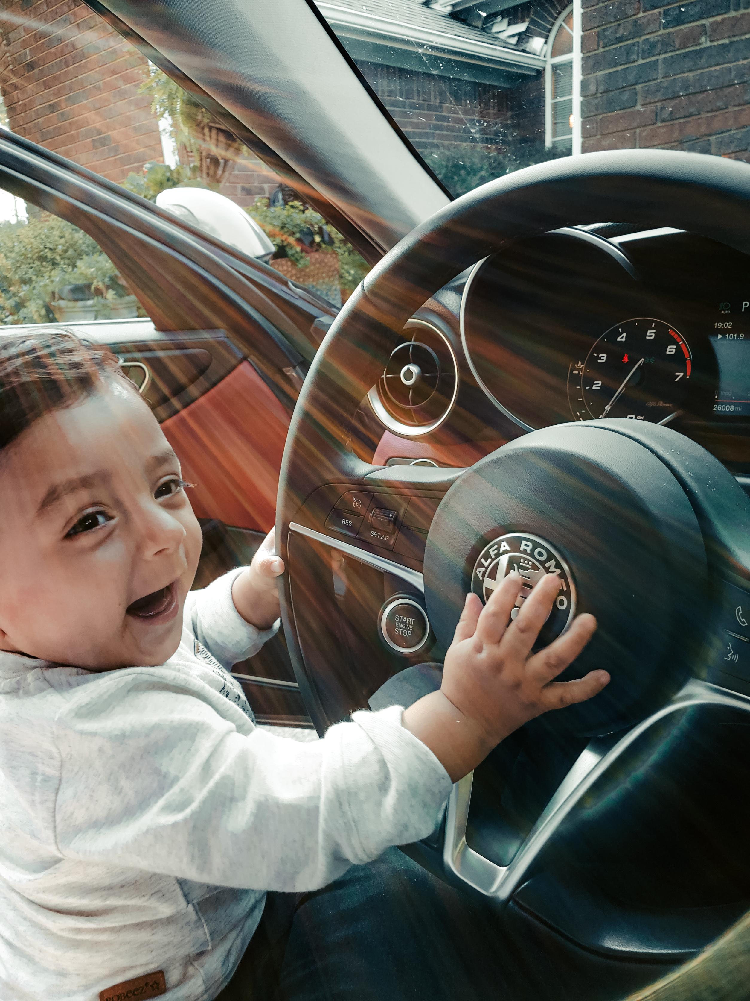 Start em young! | Scrolller