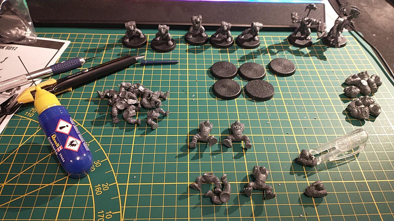 Starting new with Orks | Scrolller