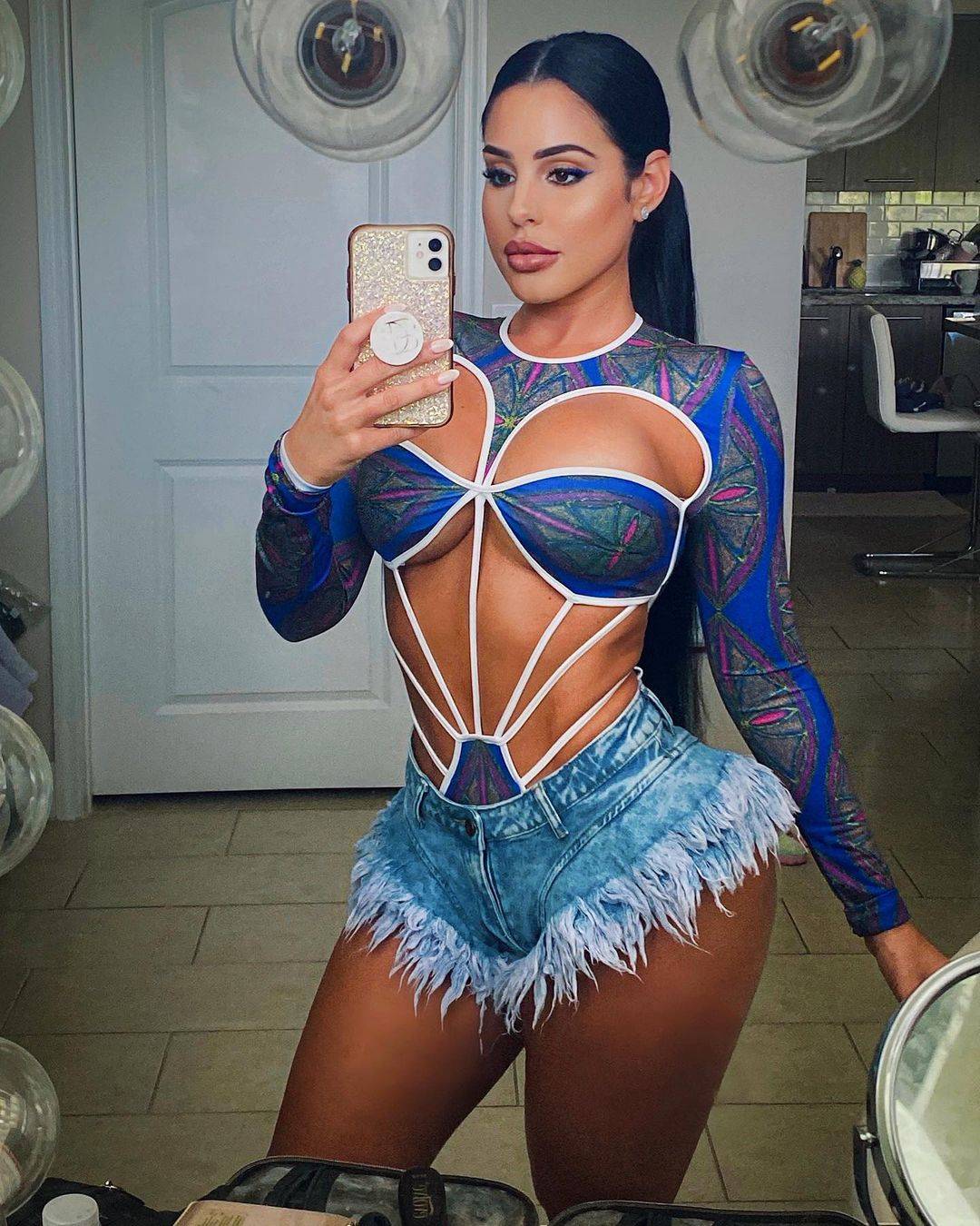 Stephanie Acevedo ♎ (@steps_music) | Scrolller