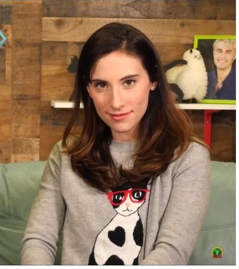 Stephanie Patrick | Scrolller