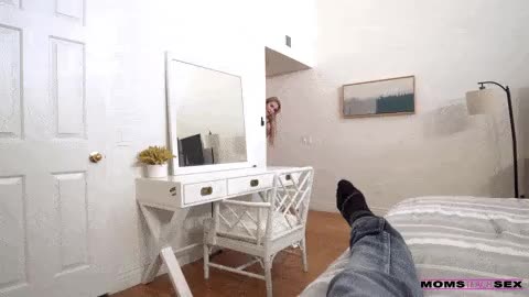 Stepmom Helps Me Get Over My Ex | Scrolller