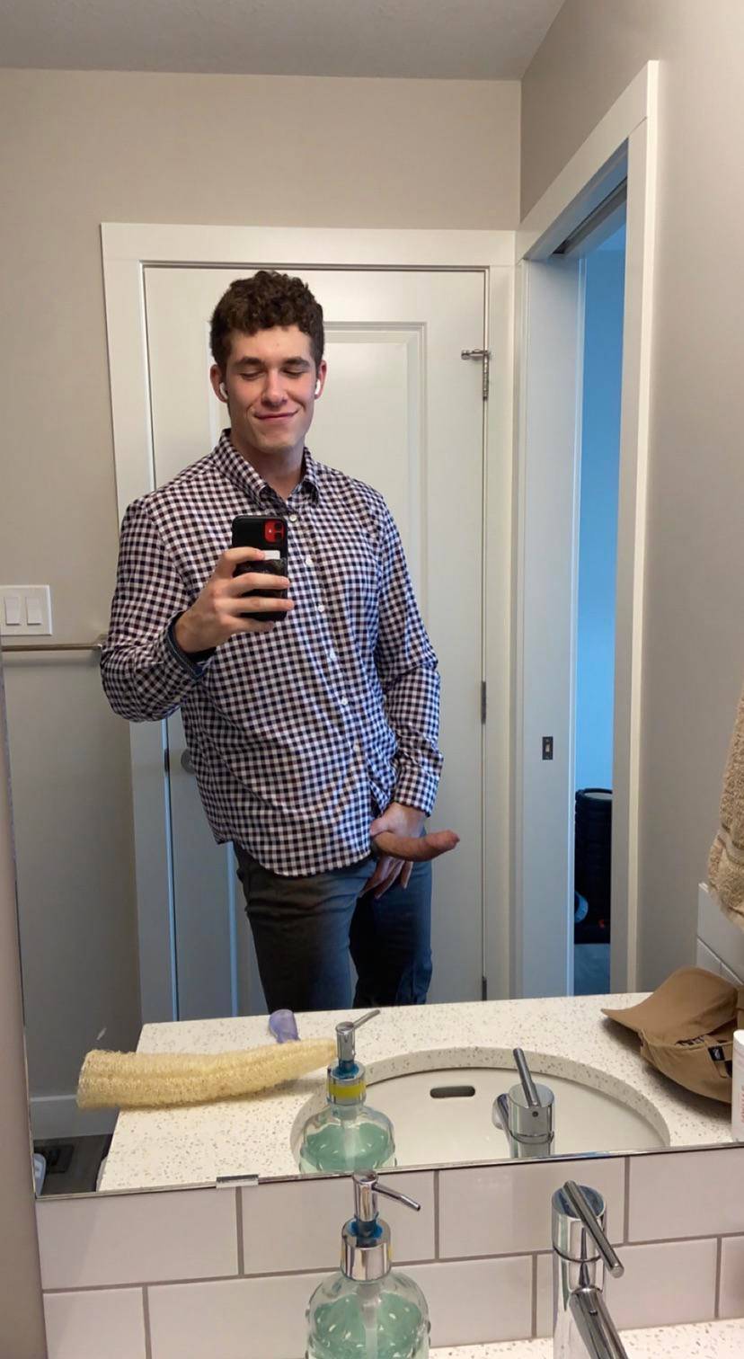 Still Had Morning Wood While I Got Dressed For Work Scrolller