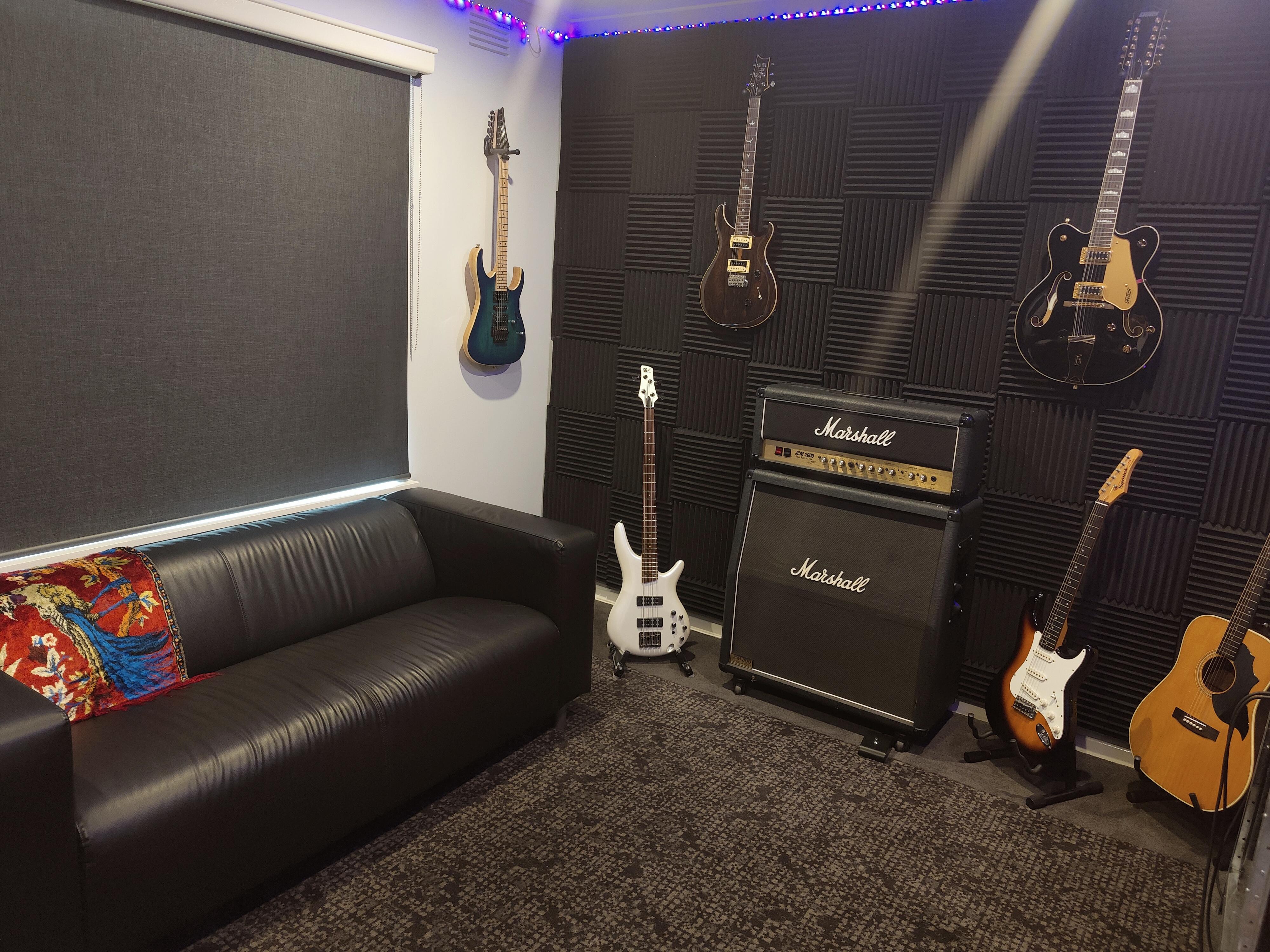 Still in progress | Scrolller