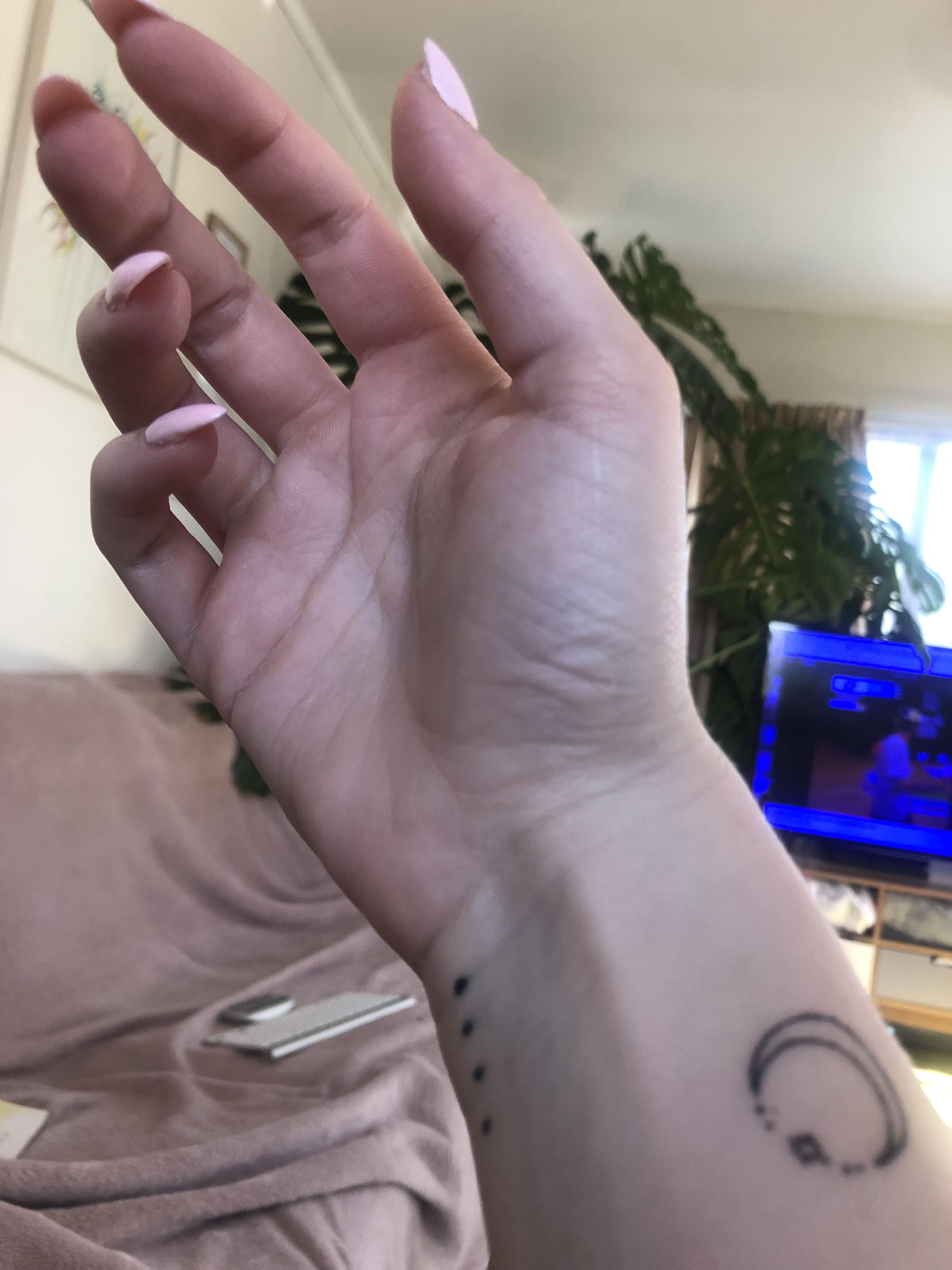 Strange angle | Scrolller