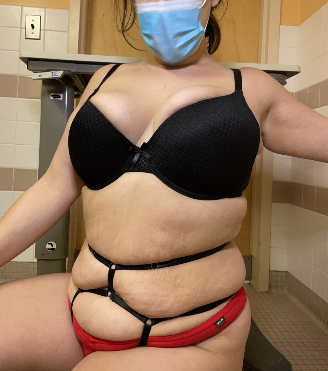 Strapped up | Scrolller