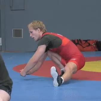 Stretching it out | Scrolller