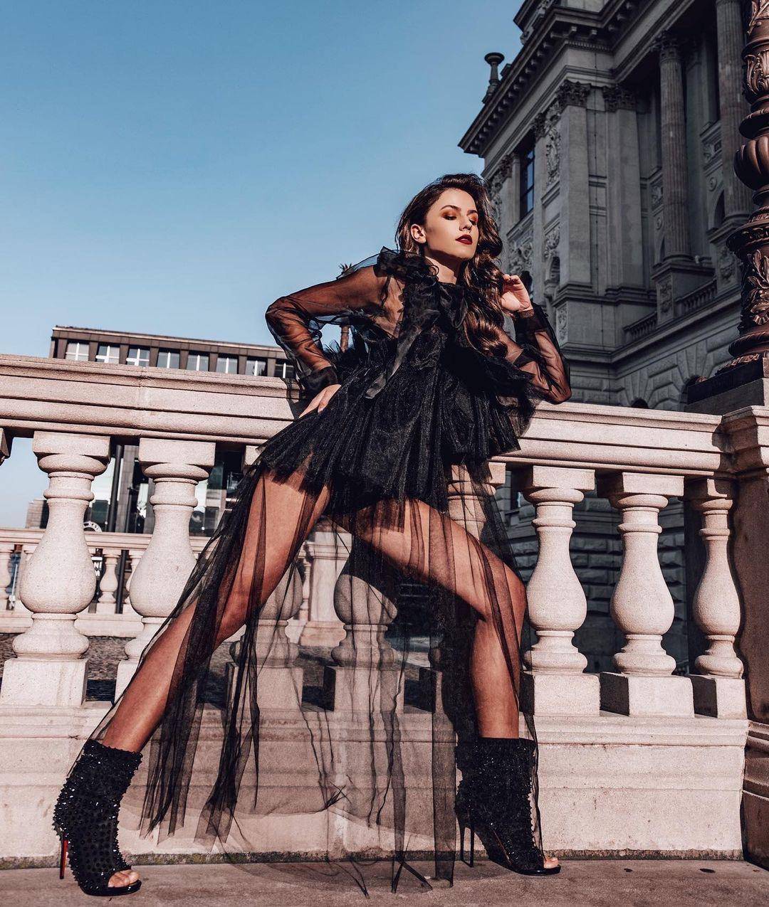 Strike A Pose | Scrolller