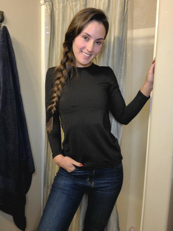 Strip tease1 | Scrolller