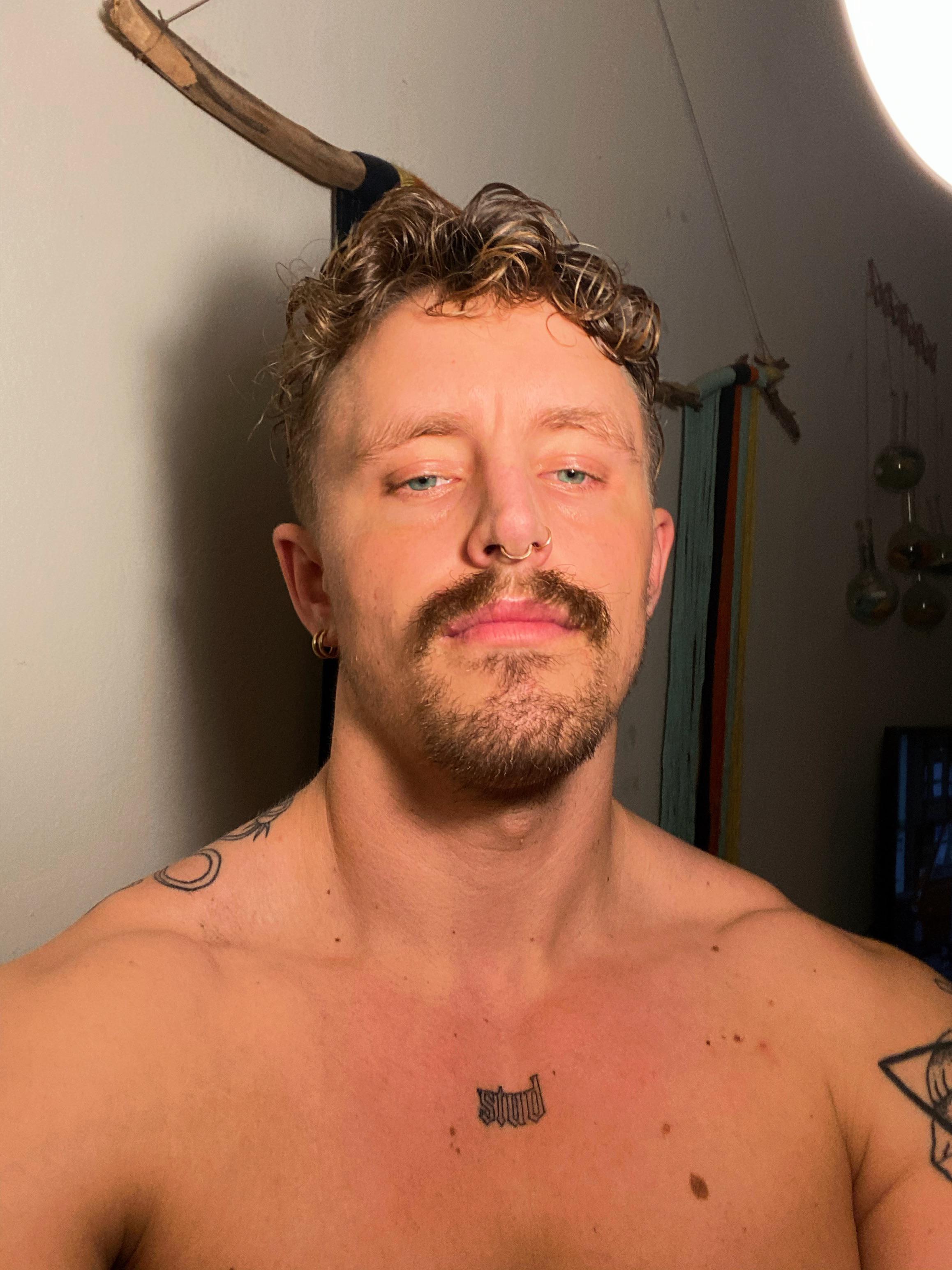 stud 🙃 | Scrolller