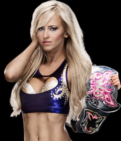 Summer Rae with the Divas Championship | Scrolller