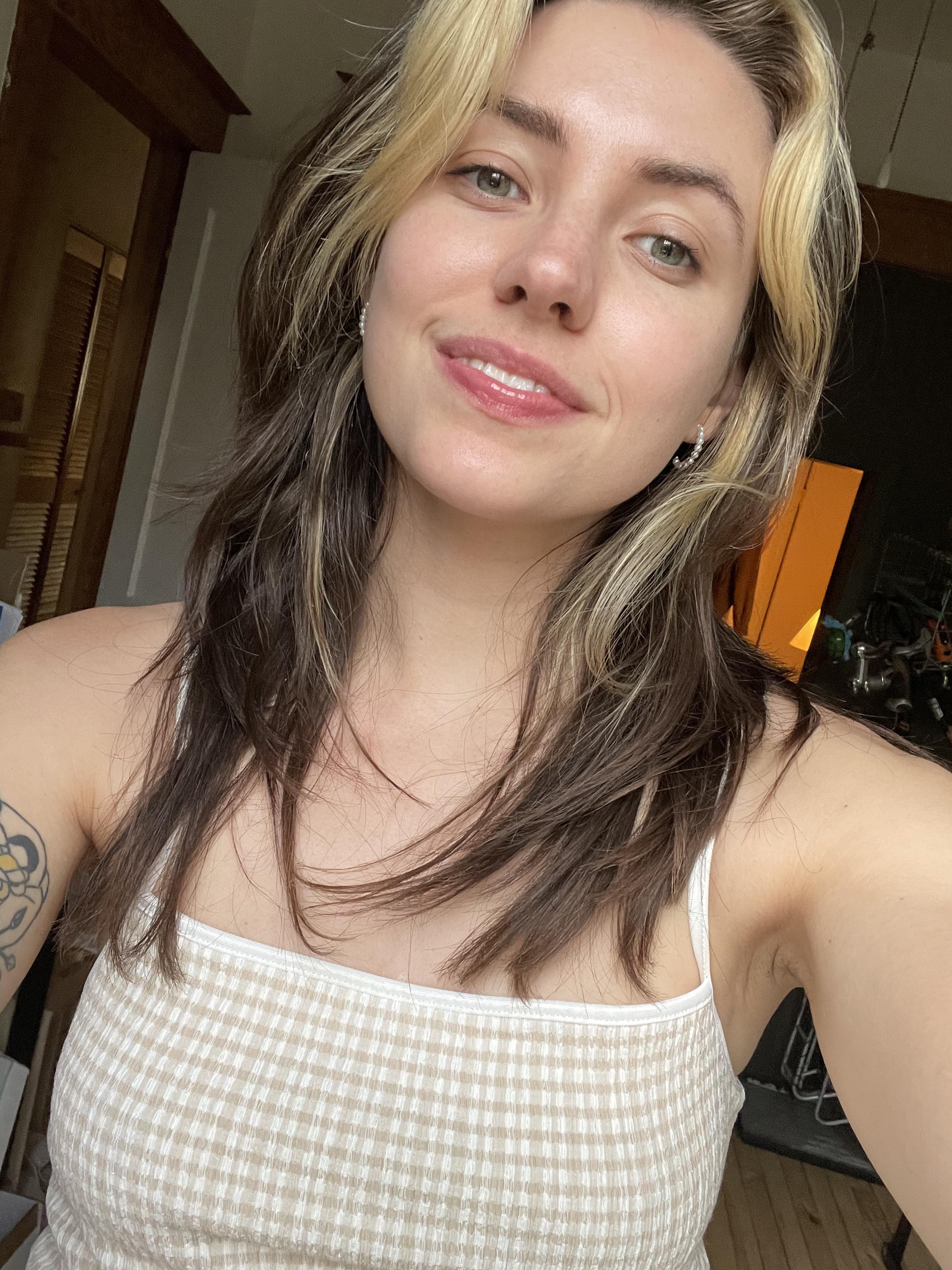 Sun Kissed And Happy π 25 Scrolller