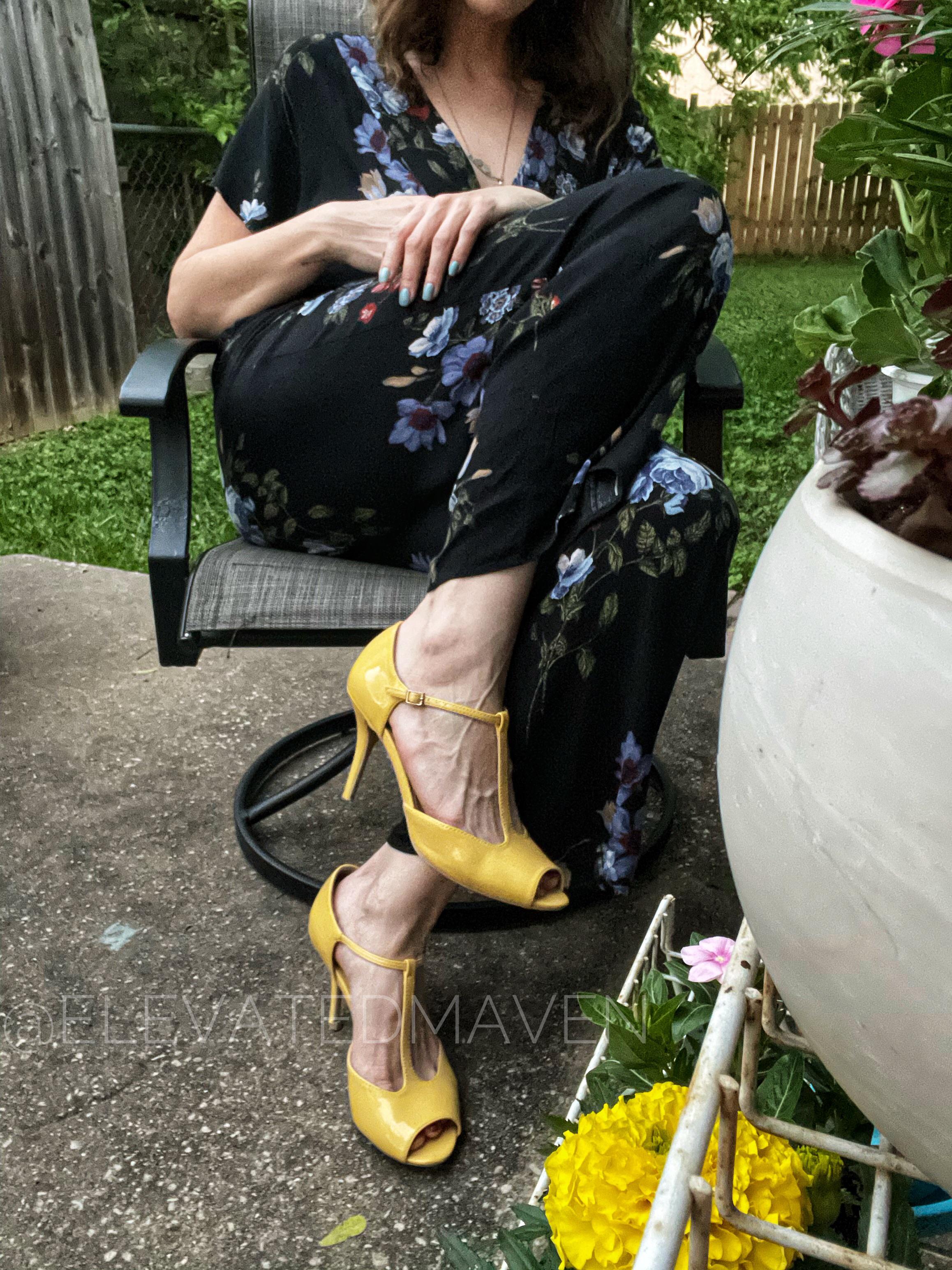 Sunny heels for Sunny daze ☀️ | Scrolller