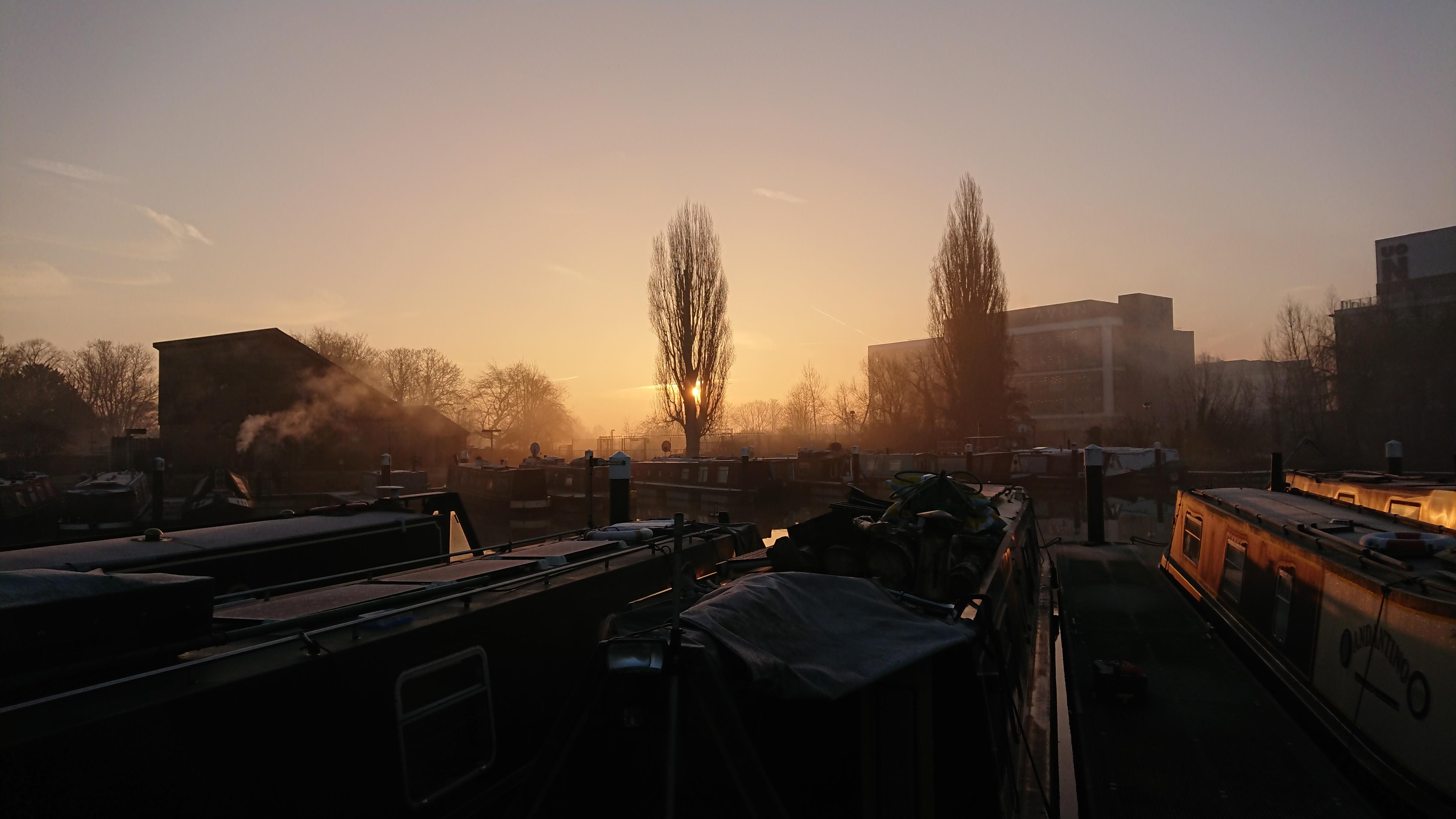 Sunrise Northampton marina | Scrolller