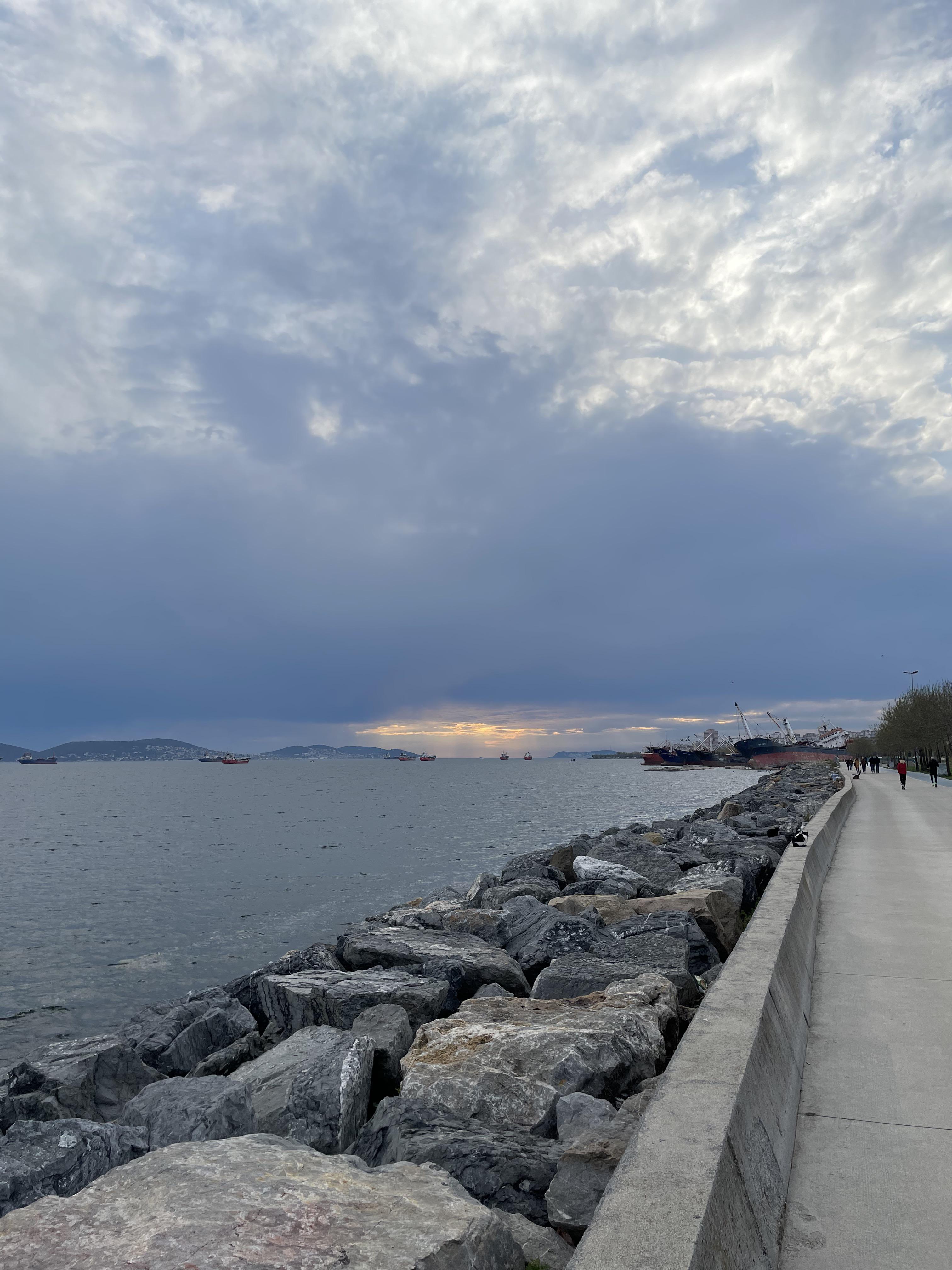 Sunset in Istanbul | Scrolller