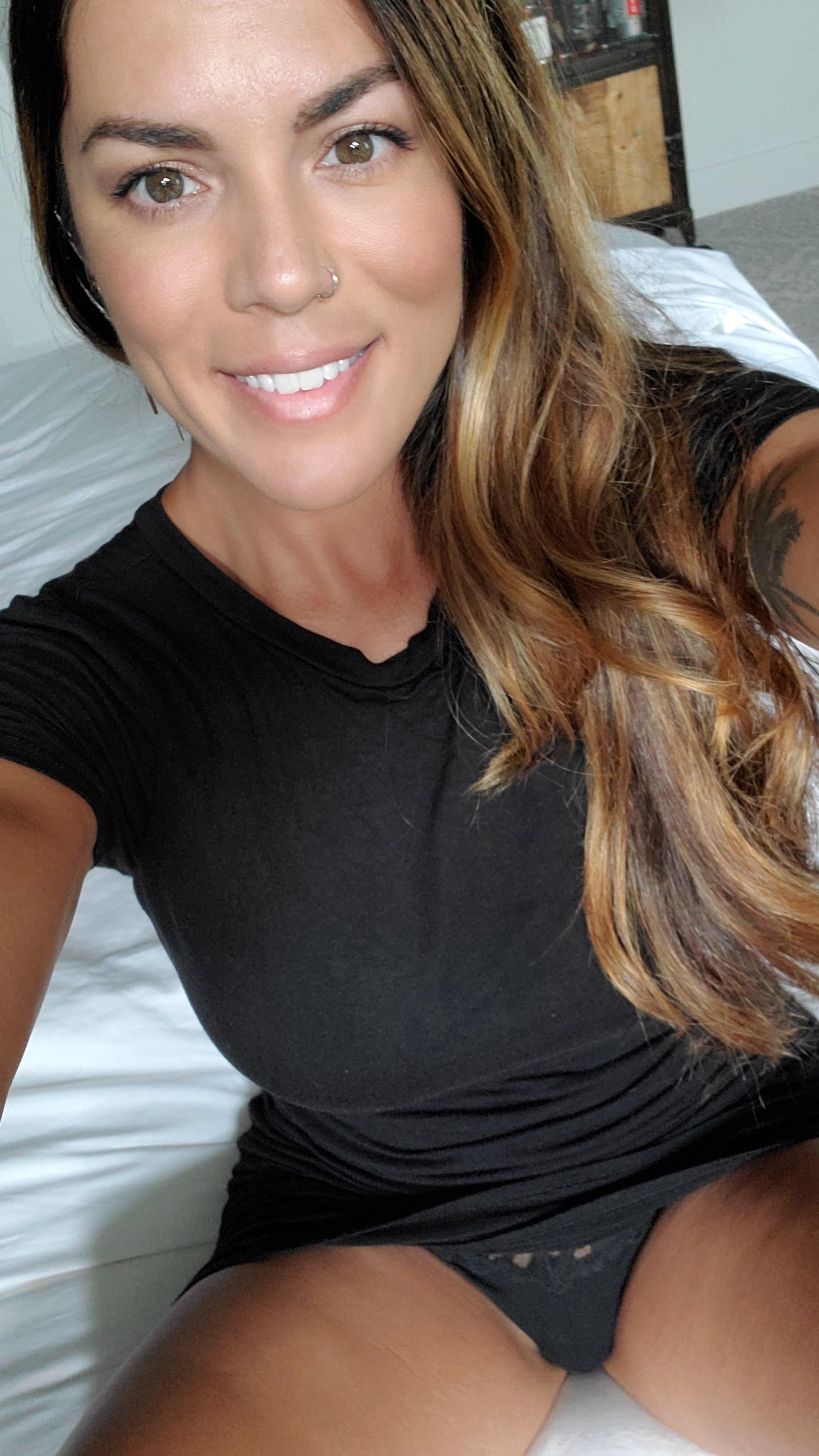 Sushi date night. | Scrolller