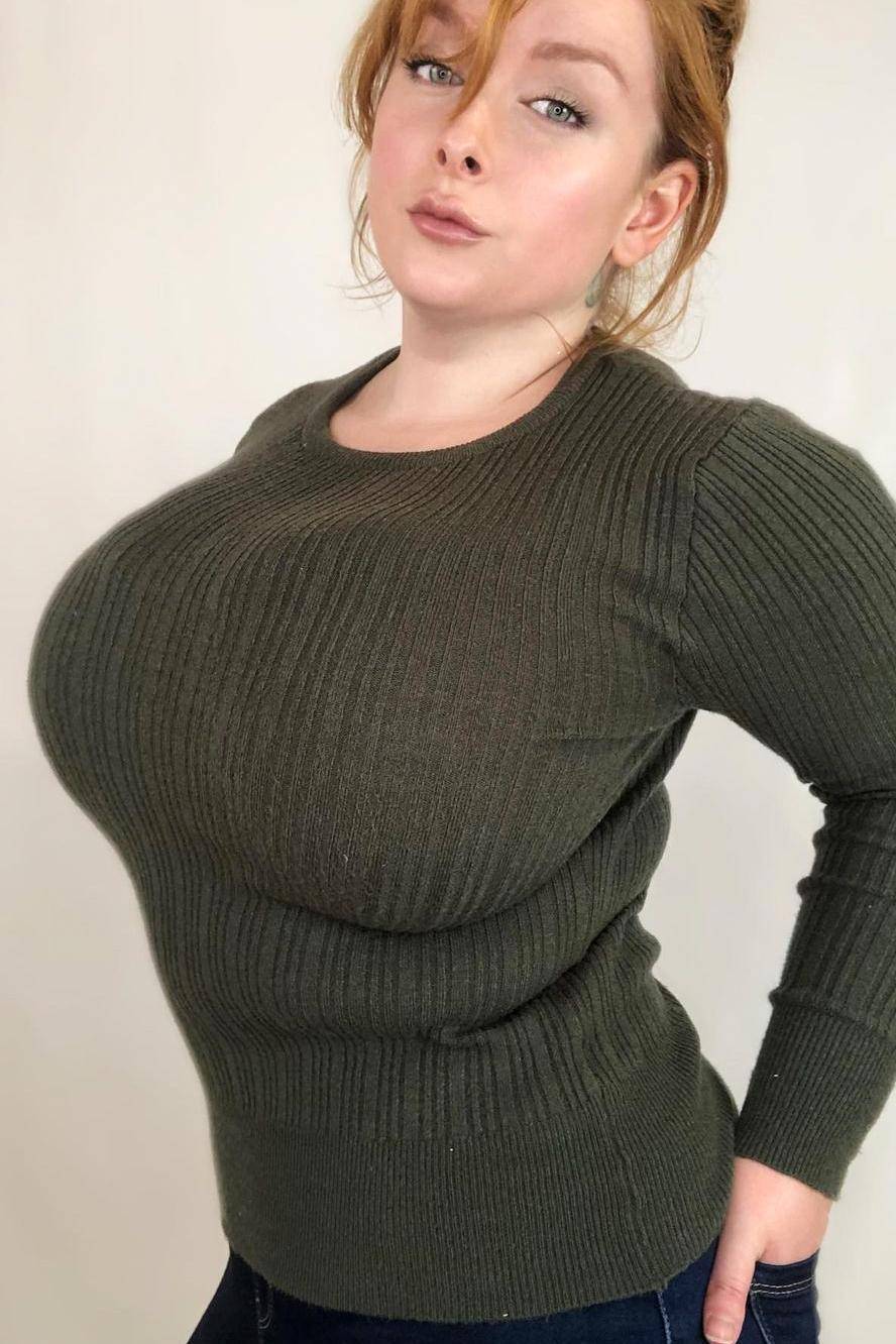 Sweater weather | Scrolller