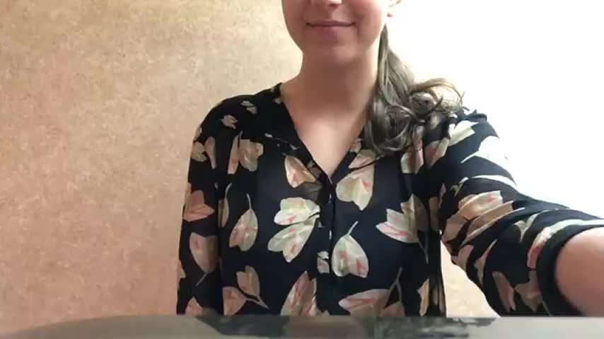 Sweet Huge Things | Scrolller