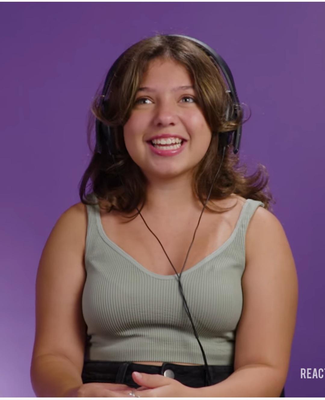 Sydney B. | Scrolller