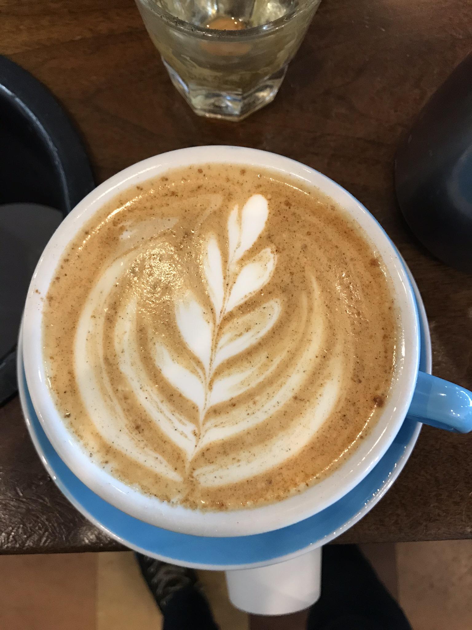 Symmetric honey cinnamon latte | Scrolller
