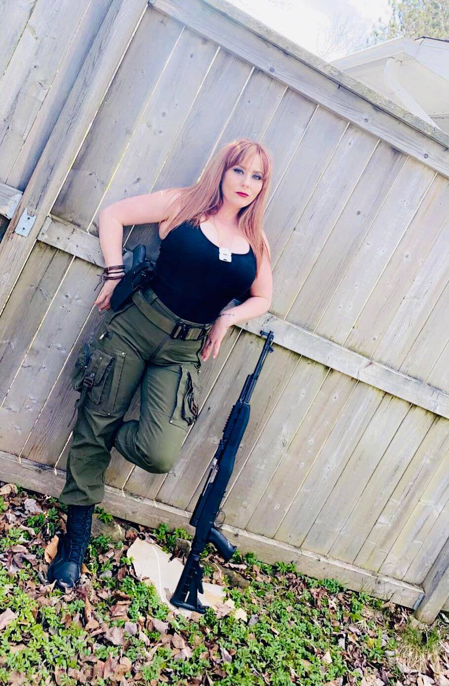 Tactical hot | Scrolller