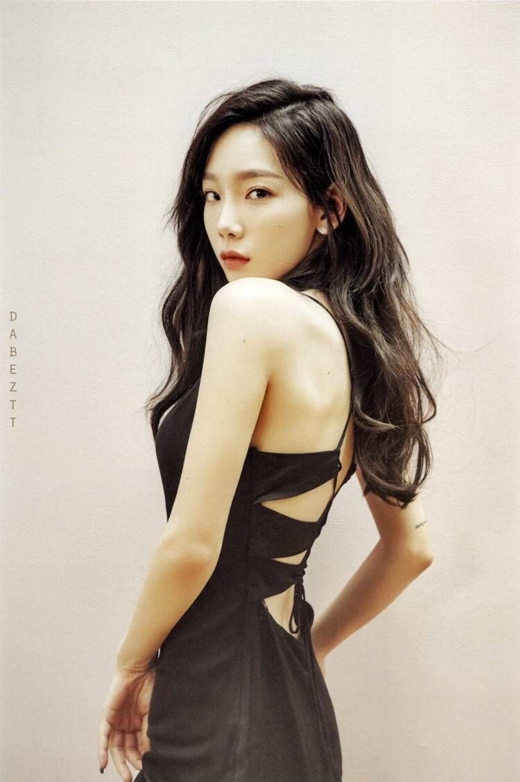 Taeyeon | Scrolller