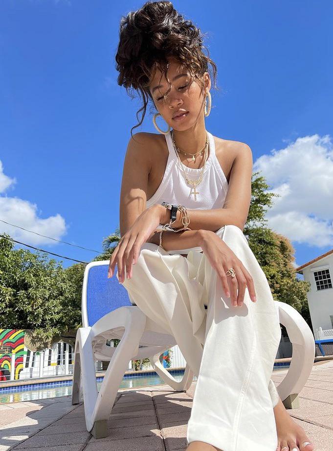 Tai'Aysha | Scrolller