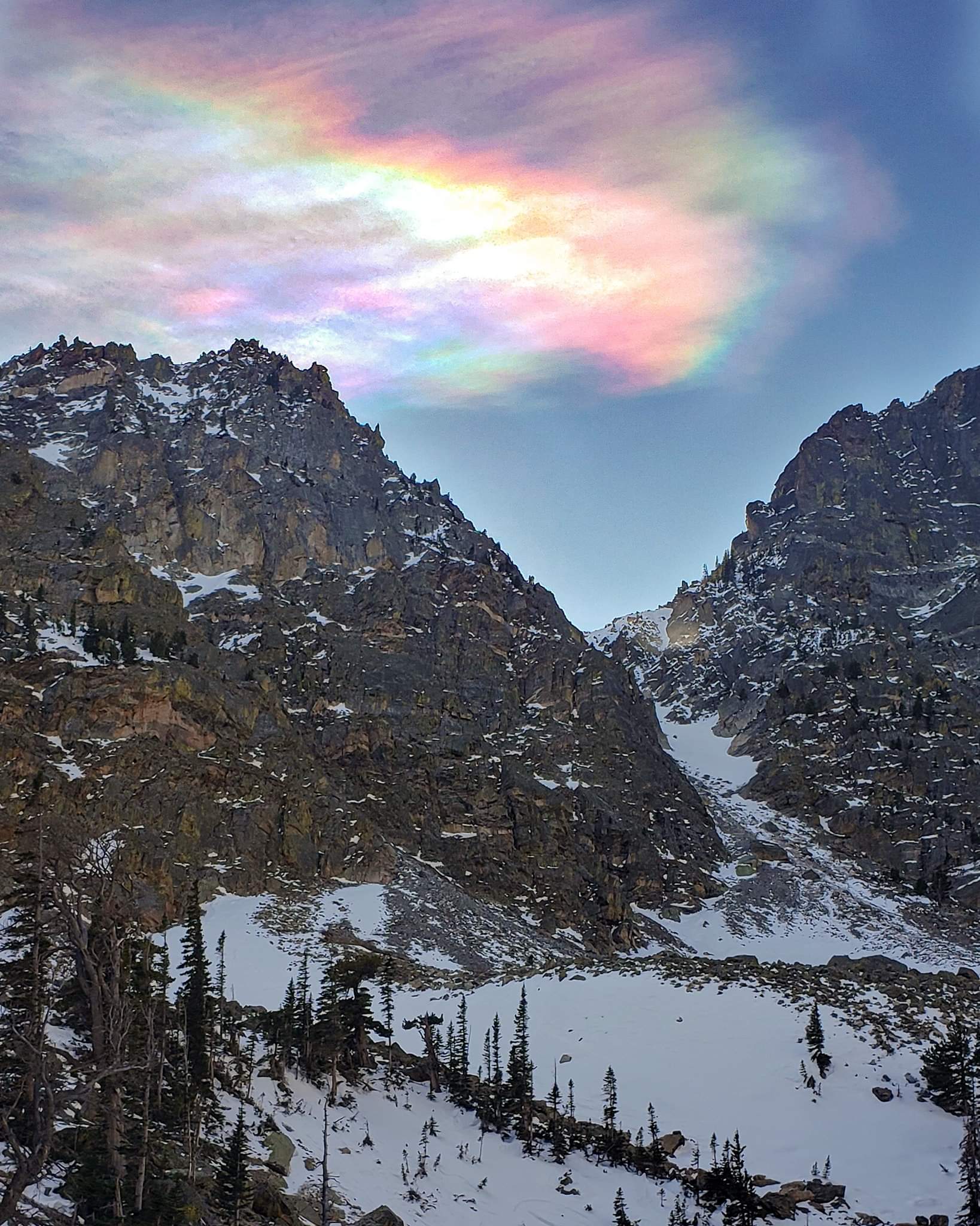 Taken over Emerald Lake yesterday...but it's just clouds, aMirite? | Scrolller