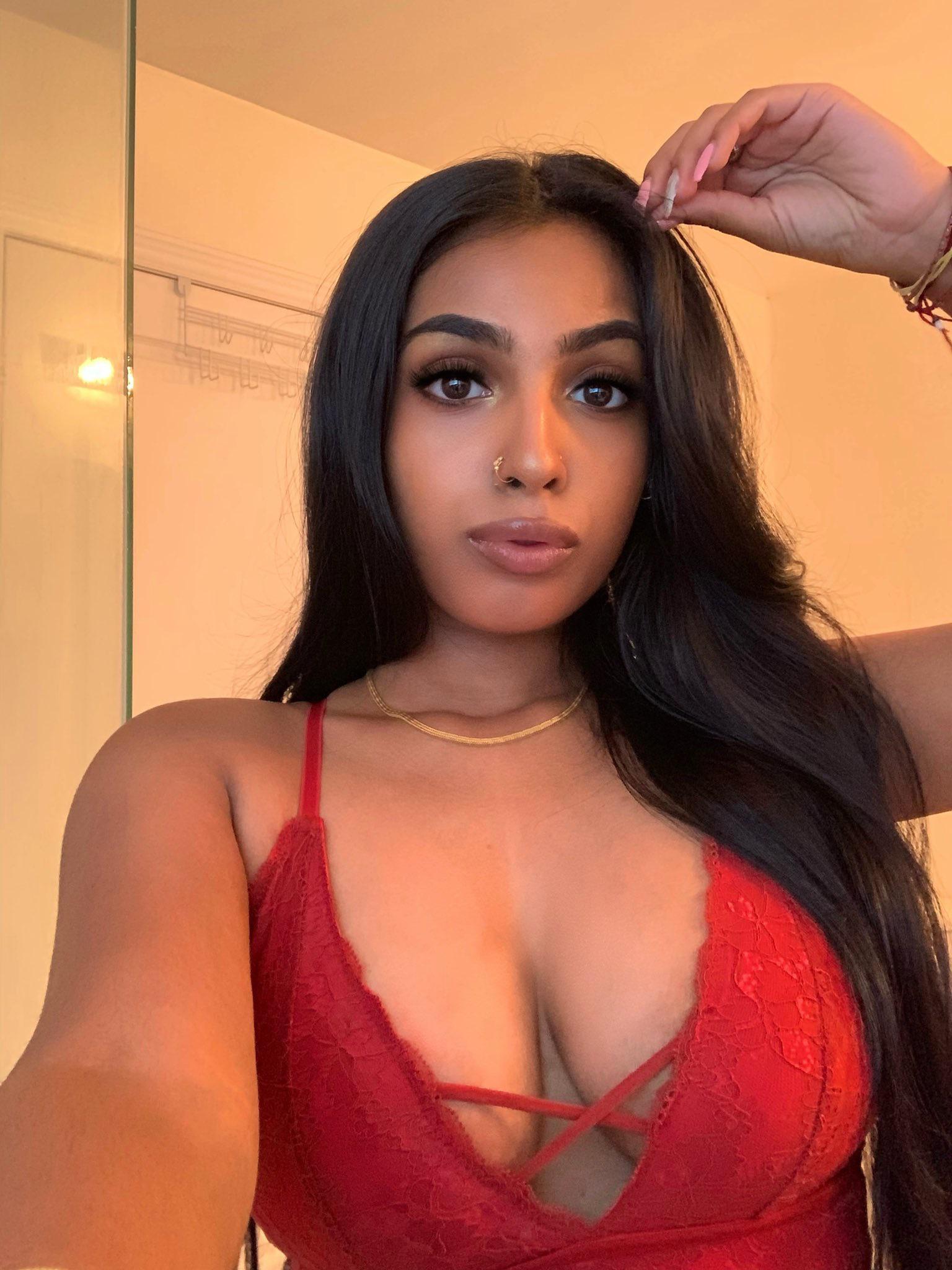 Tamil Teen Thot With Her Tits Out | Scrolller