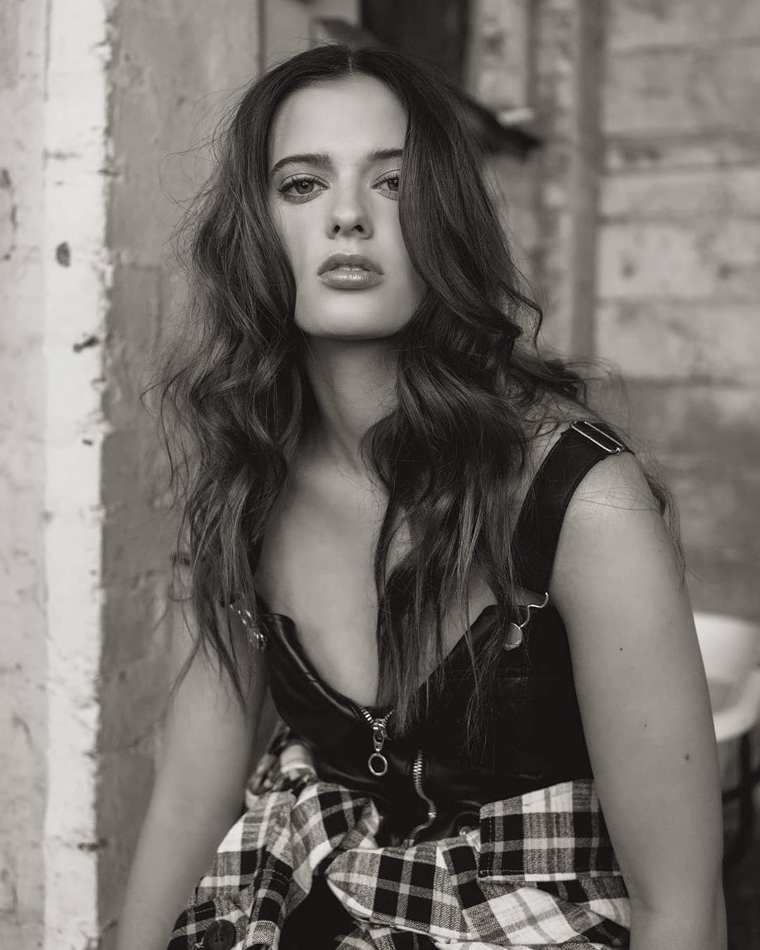 Taya Brooks | Scrolller