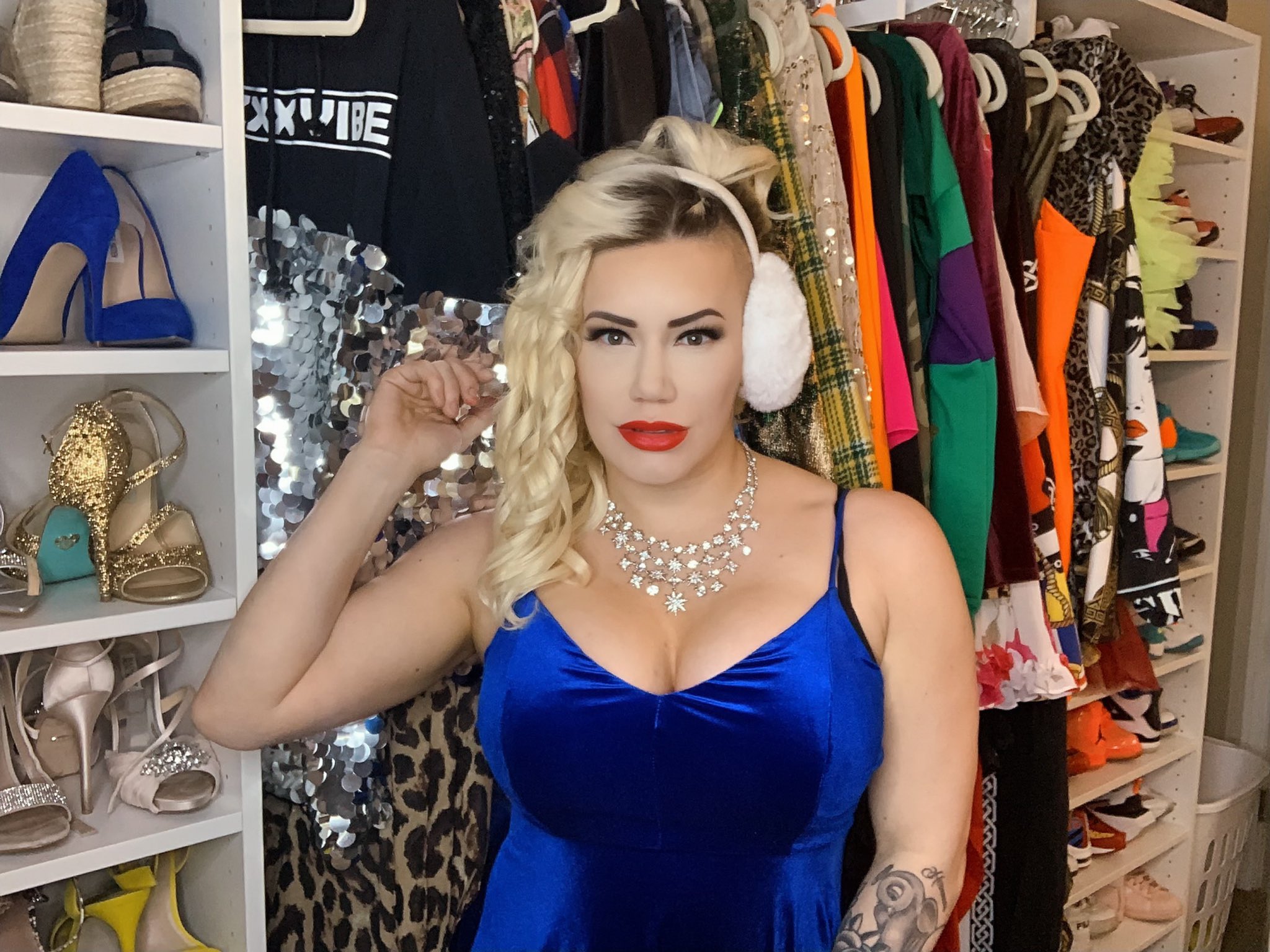 Taya Valkyrie | Scrolller