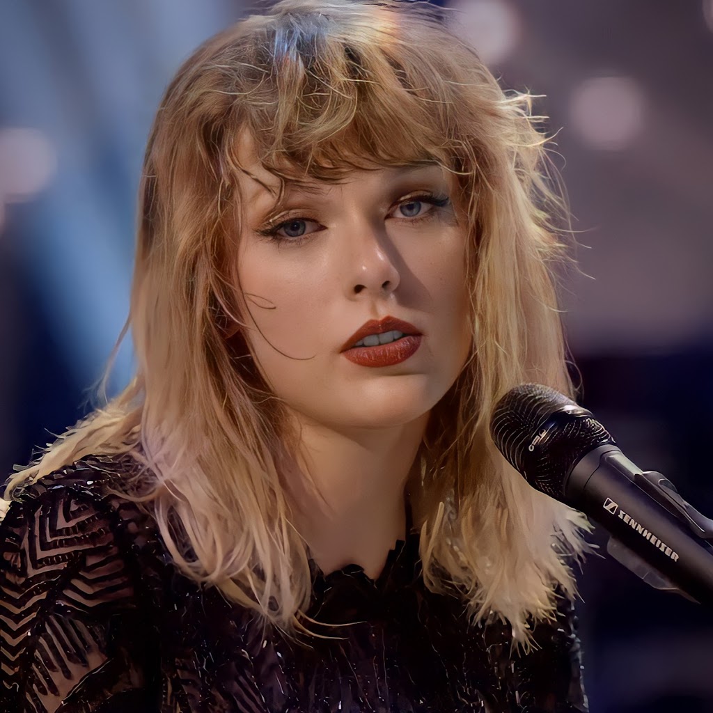Taylor Swift Scrolller