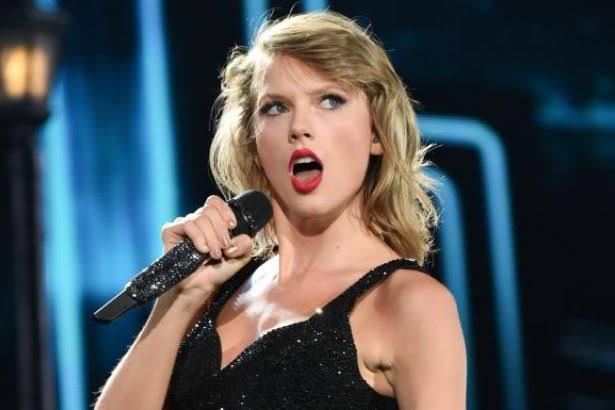 Taylor Swift Getting Blacked Would Be A Sight To See Scrolller