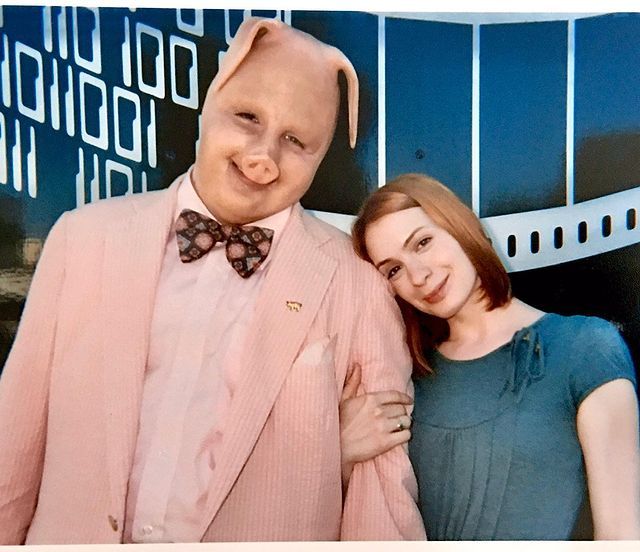 TBT: feed the pig | Scrolller