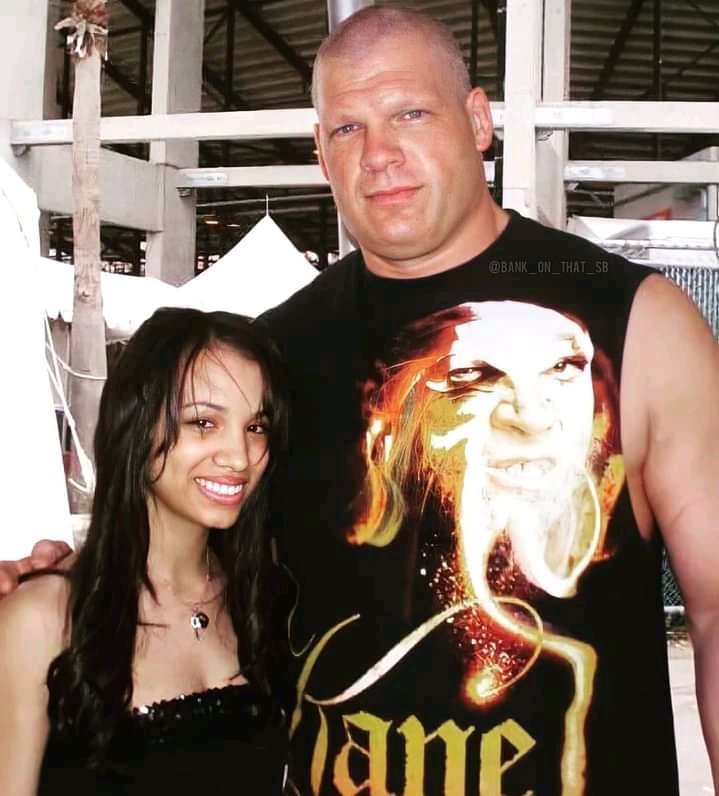 Teenage, pre-pro wrestler Mercedes with Kane | Scrolller