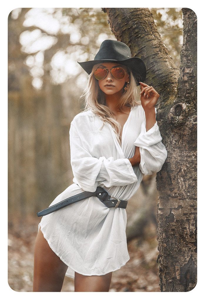 Tegan by Karl Shaw | Scrolller