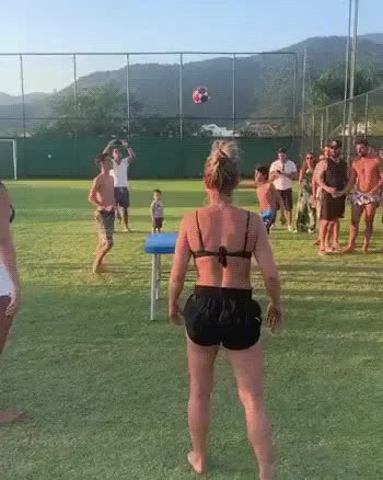 Teqball rally | Scrolller