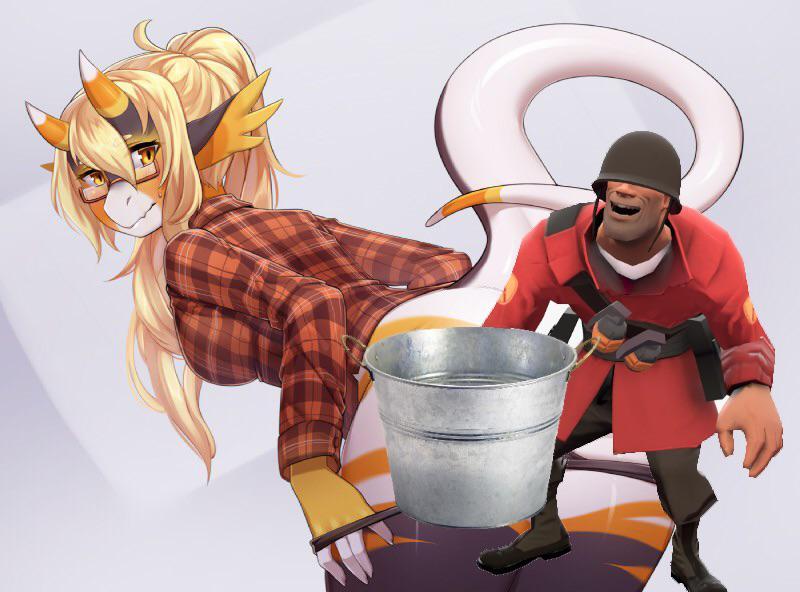 Tf2 soldier laughs at a bucket | Scrolller